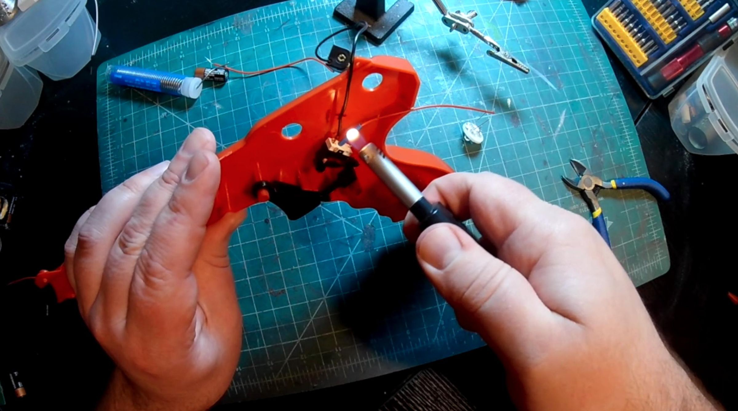 NES Zapper LED Mod : 4 Steps - Instructables