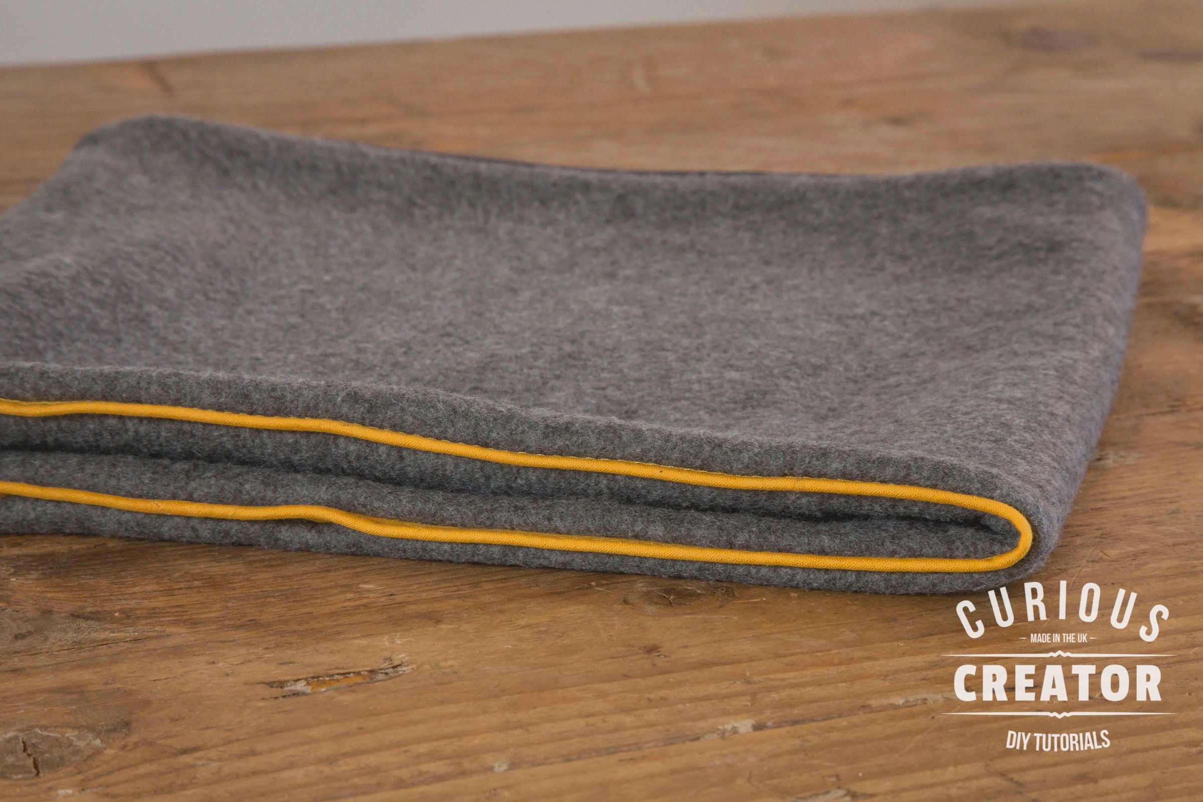 Fleece Neck Scarf : 5 Steps (with Pictures) - Instructables