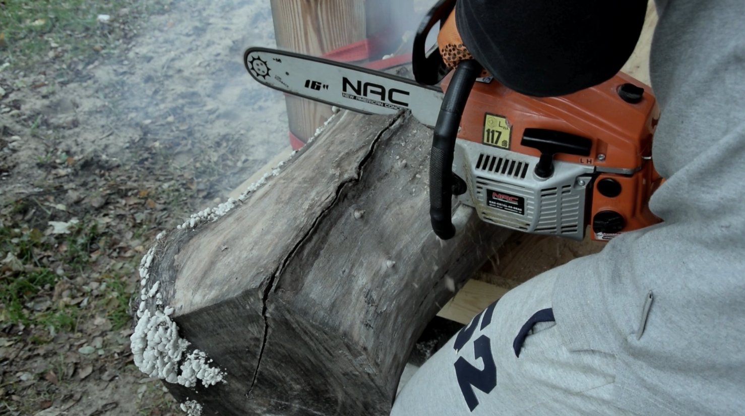 Cool Garden Lamp From Reclaimed Cracked Wood Log : 4 Steps (with ...