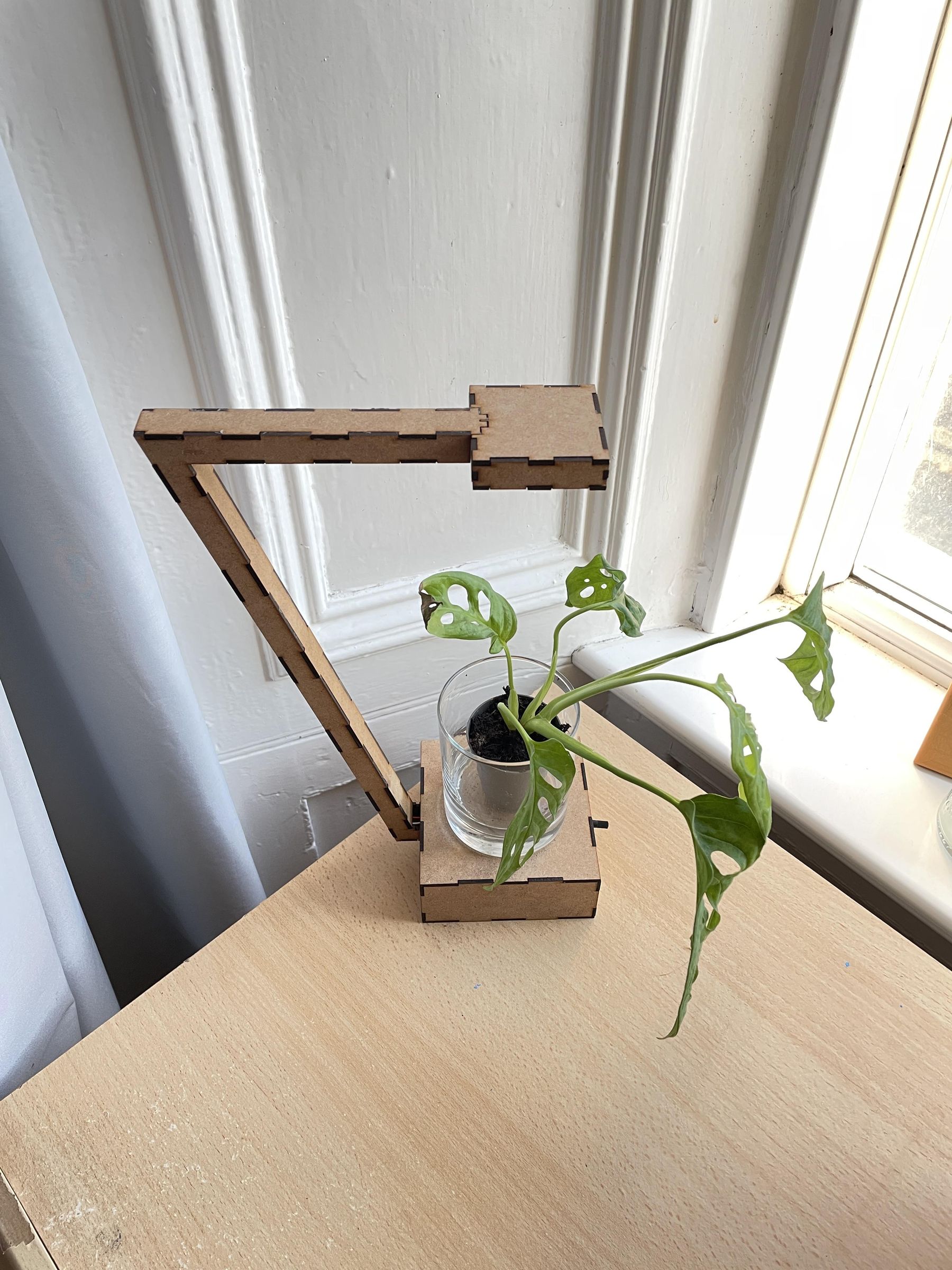 A Sunlight Reactive Grow Lamp : 4 Steps - Instructables