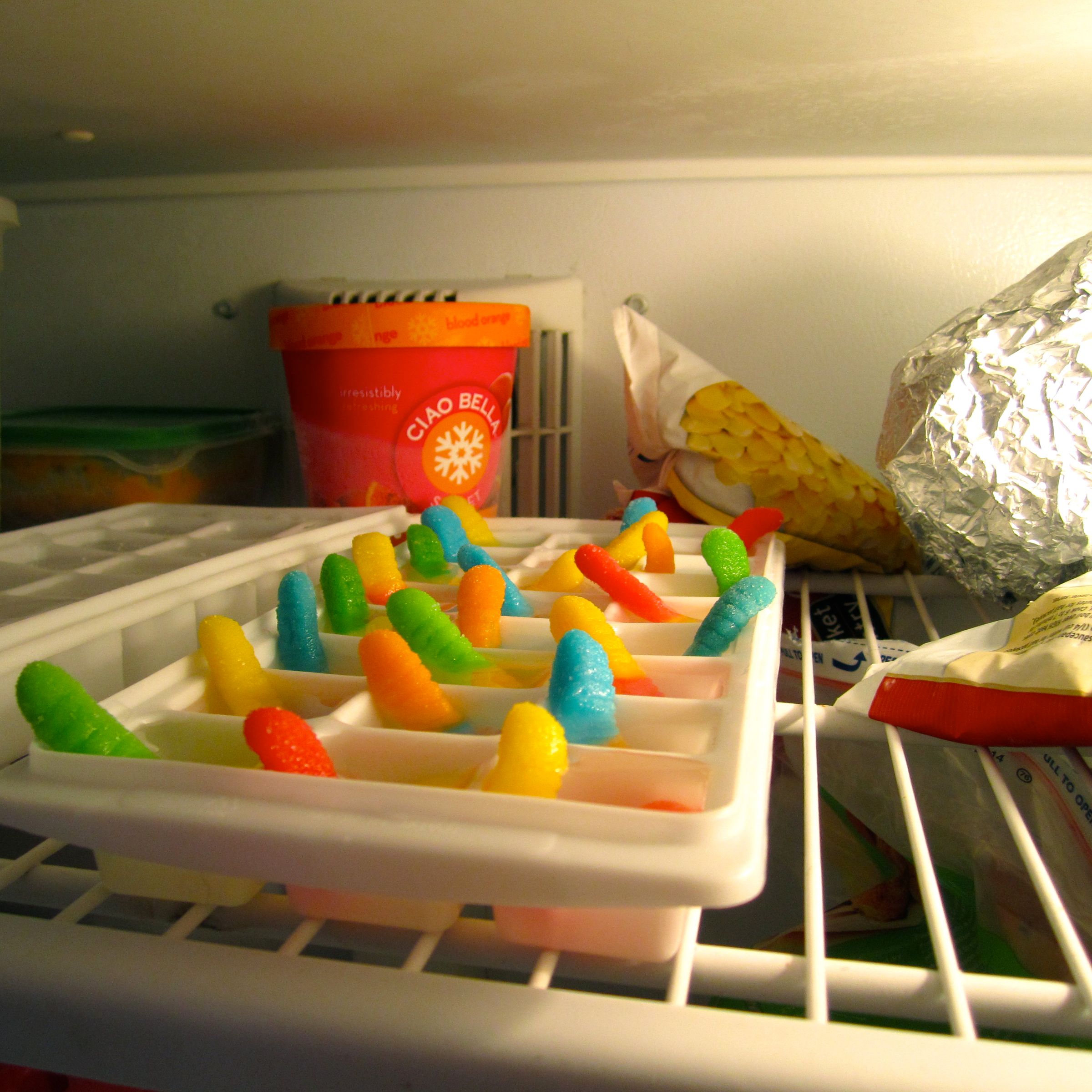 Gummy Worm Ice Cubes : 4 Steps (with Pictures) - Instructables