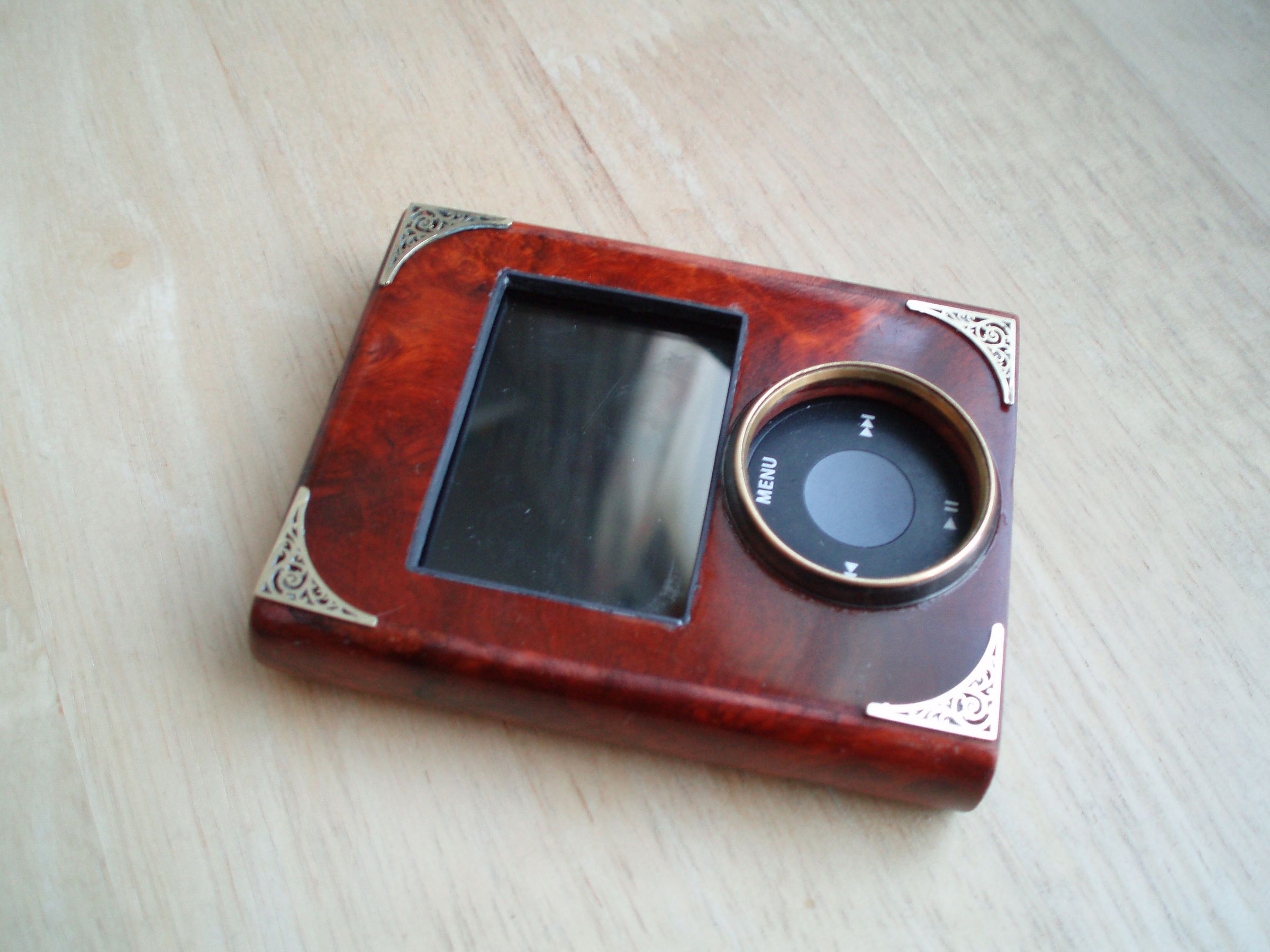Steampunk IPod Portable Rig (with Pictures) - Instructables