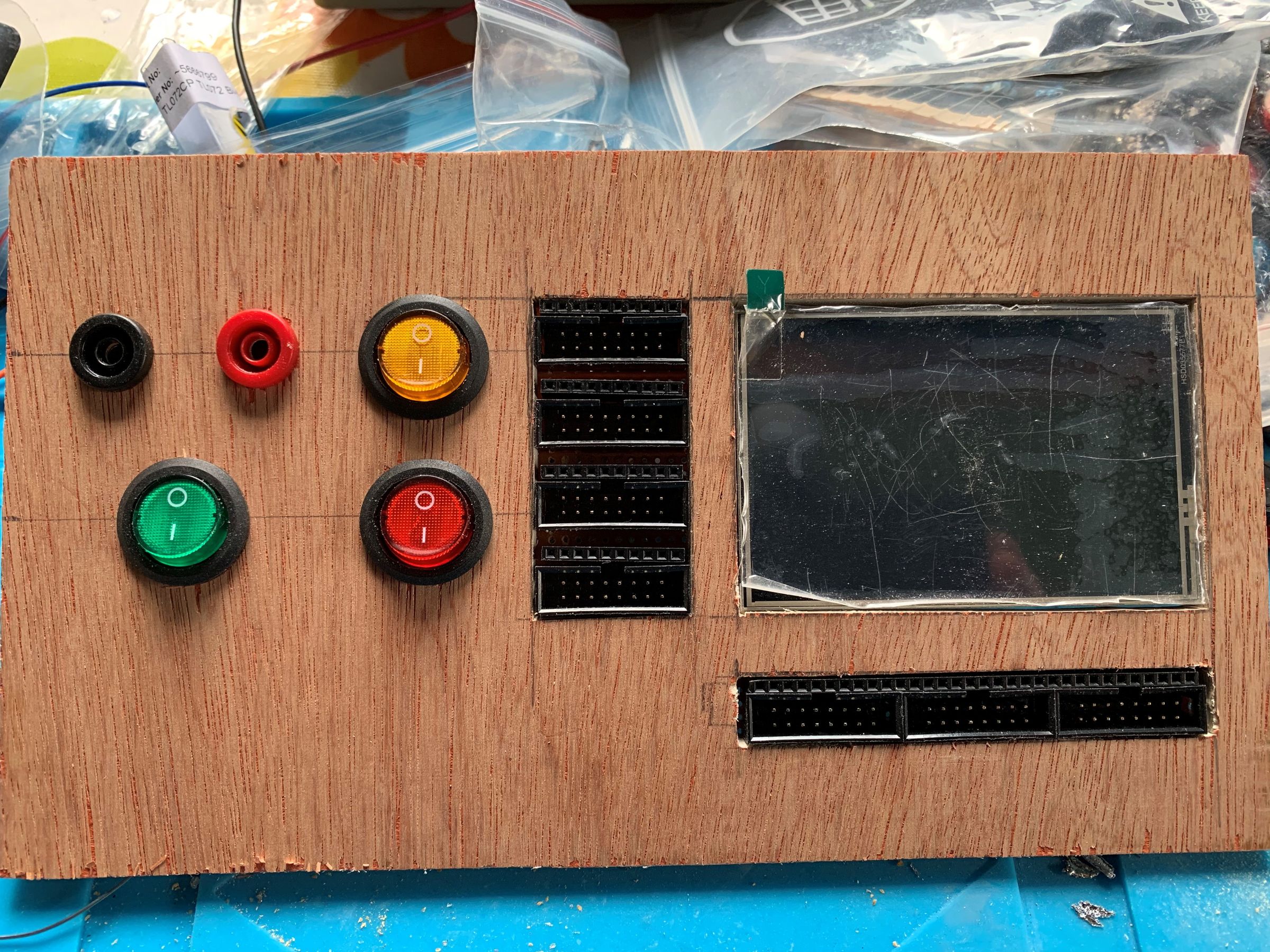 Portable Arduino Workbench Part 2 : 7 Steps - Instructables