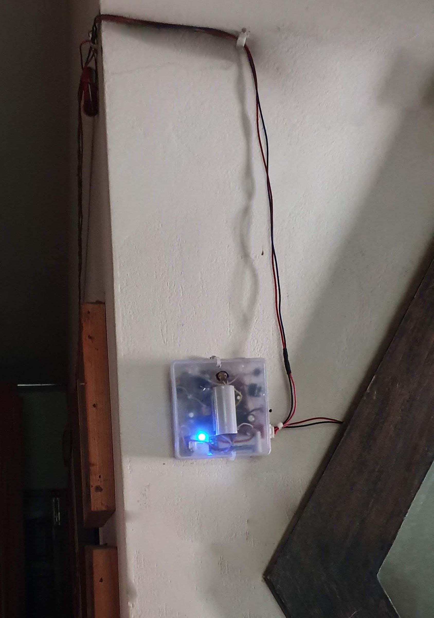 Less Annoying Intruder Alarm System Using Basic Circuits : 12 Steps ...