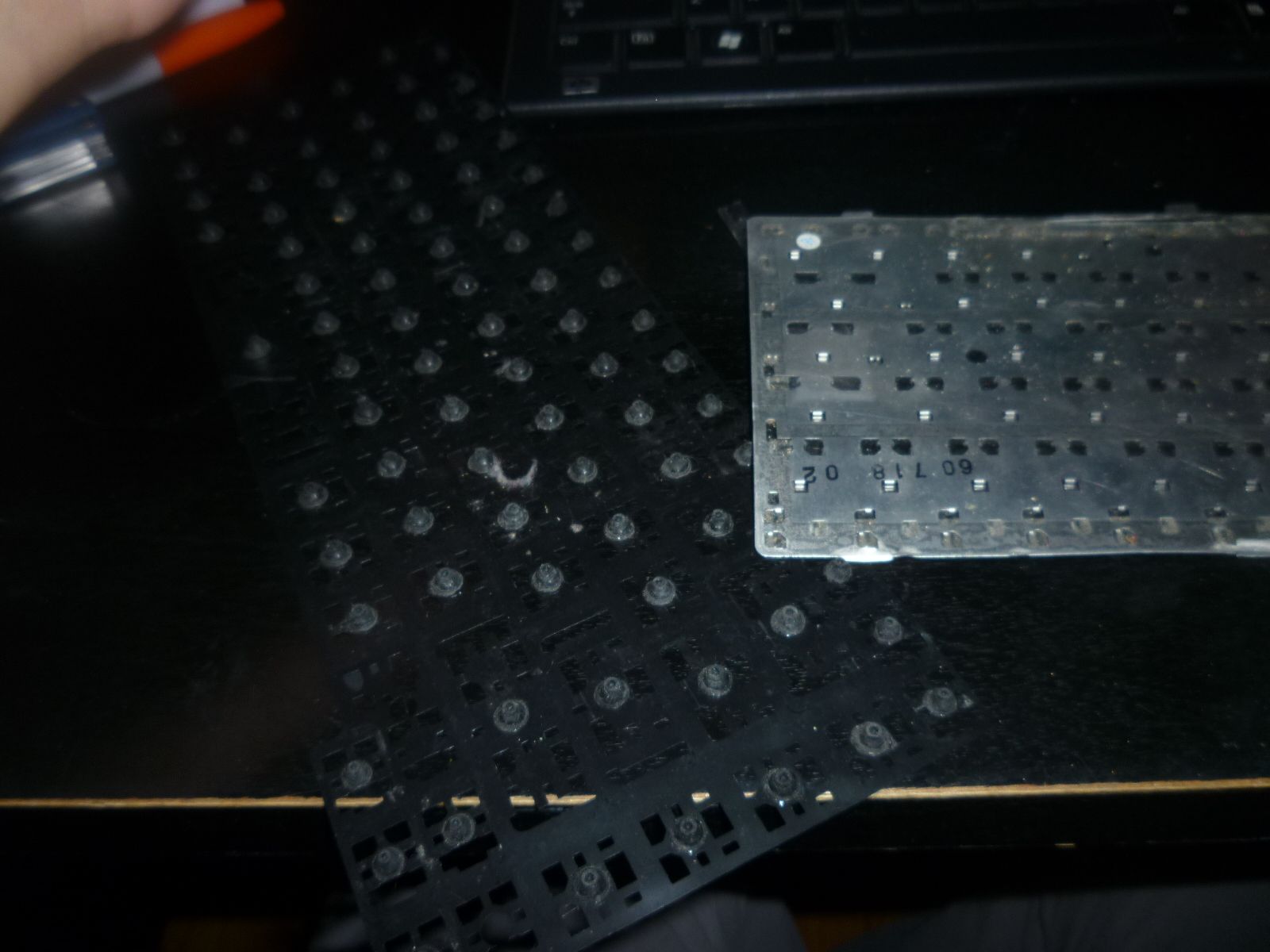 Keyboard Bracelet With Interchangeable Keys : 9 Steps - Instructables