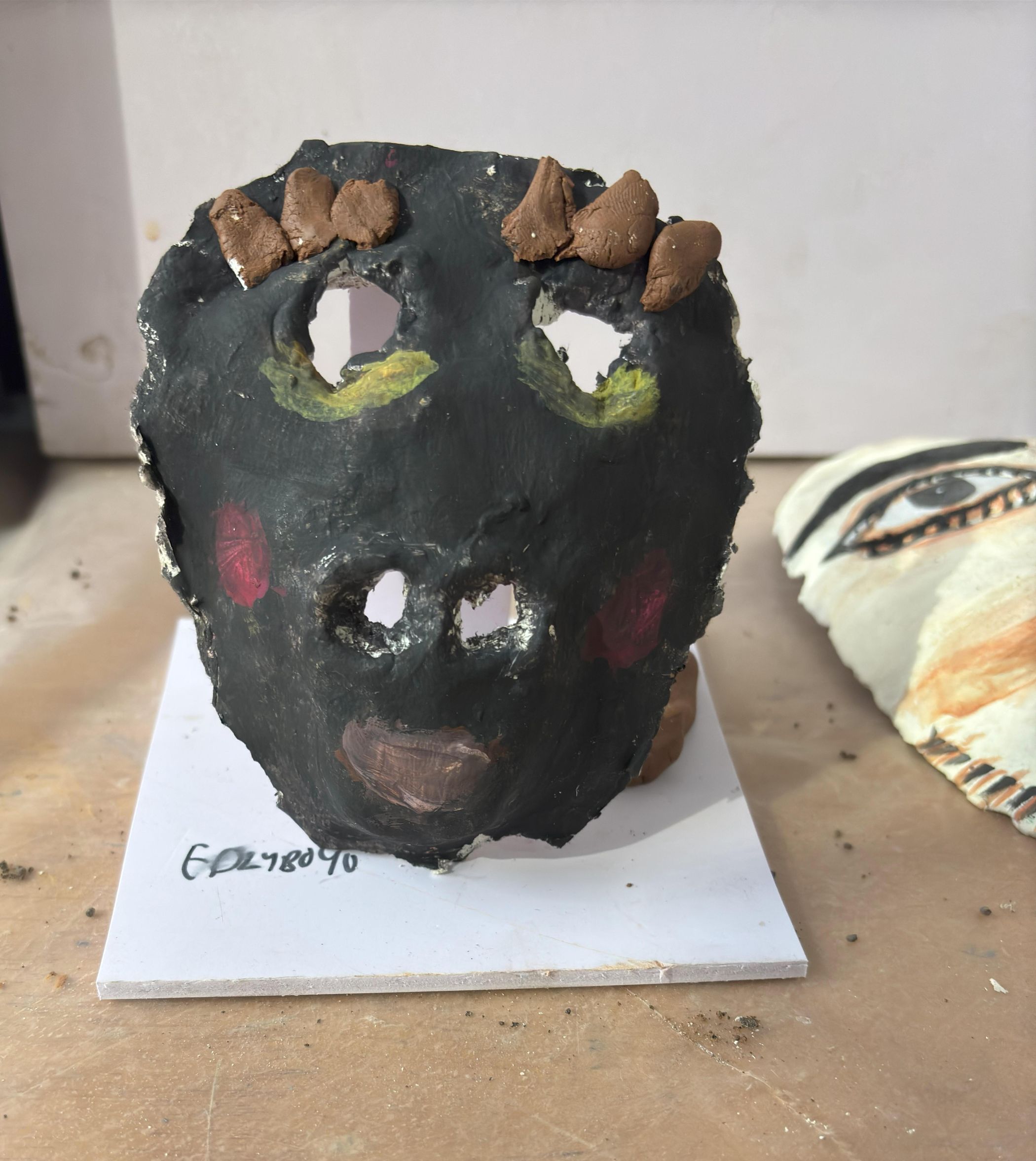 Tribal Mask : 4 Steps - Instructables