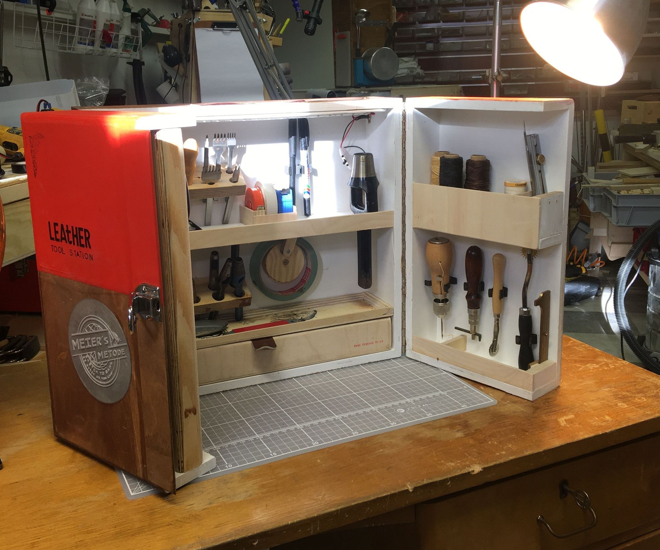 Portable Leather Workshop : 9 Steps (with Pictures) - Instructables
