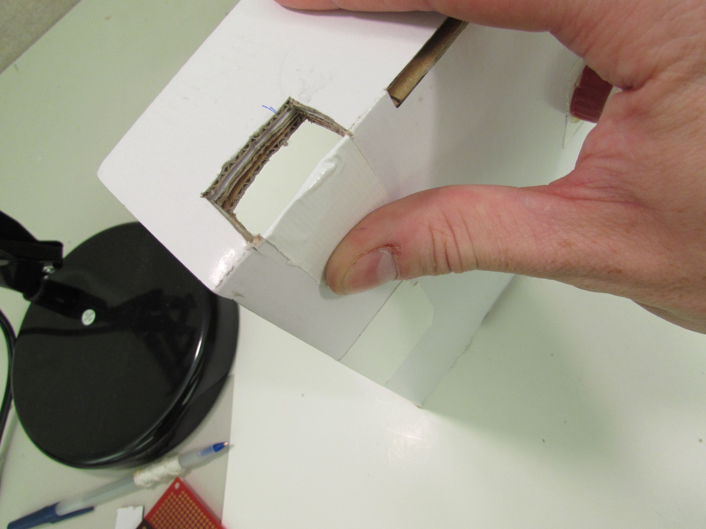 Cardboard Chassis for Cheap Robots 1: Boxbot : 10 Steps (with Pictures ...