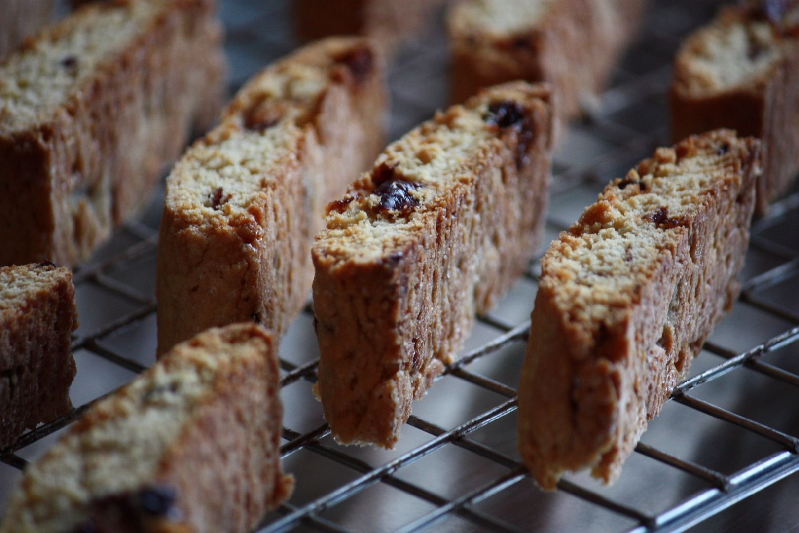 Two Bite Biscotti : 4 Steps (with Pictures) - Instructables