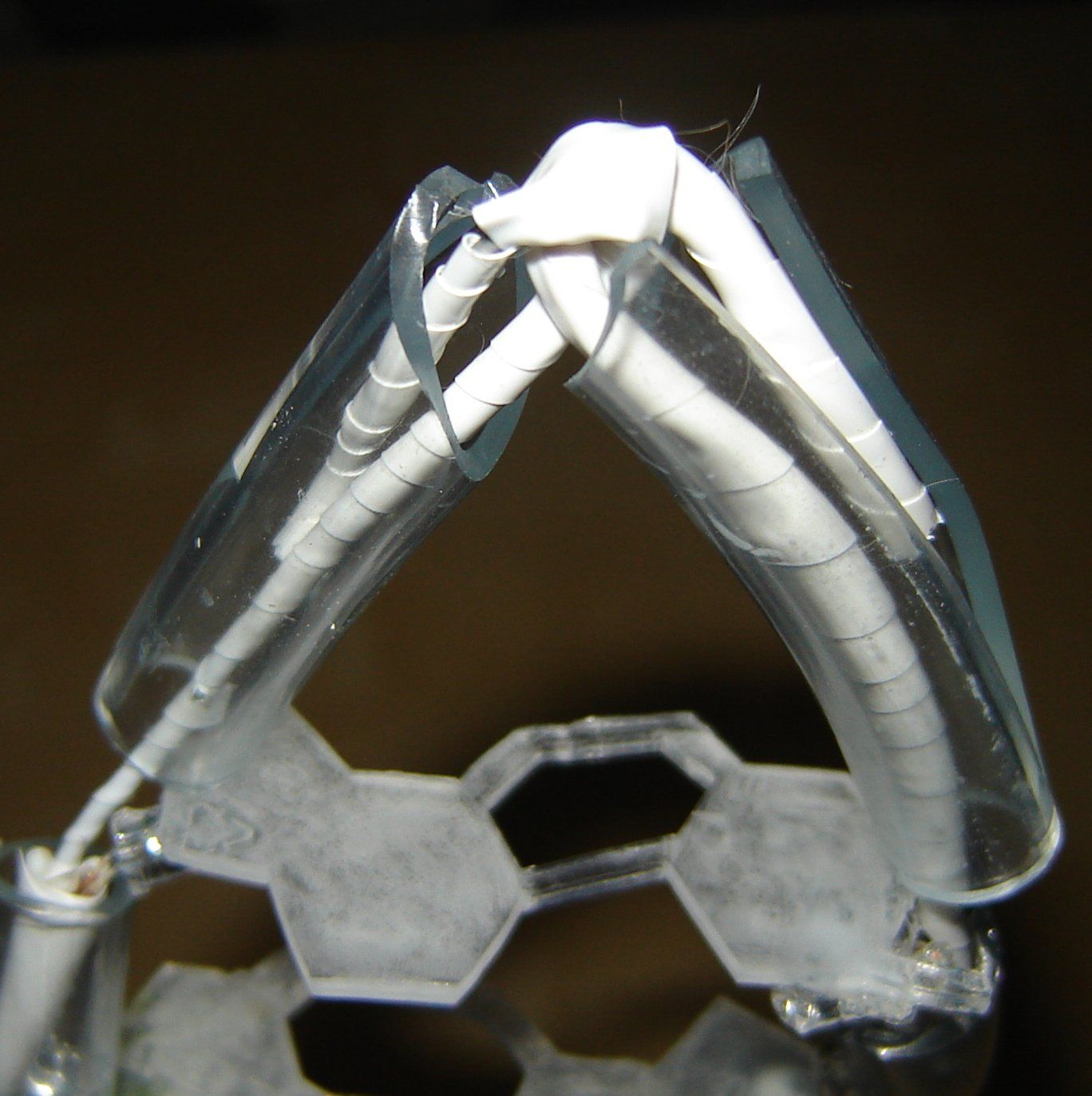 The Double Helix -a DNA Model With Lights : 7 Steps (with Pictures ...