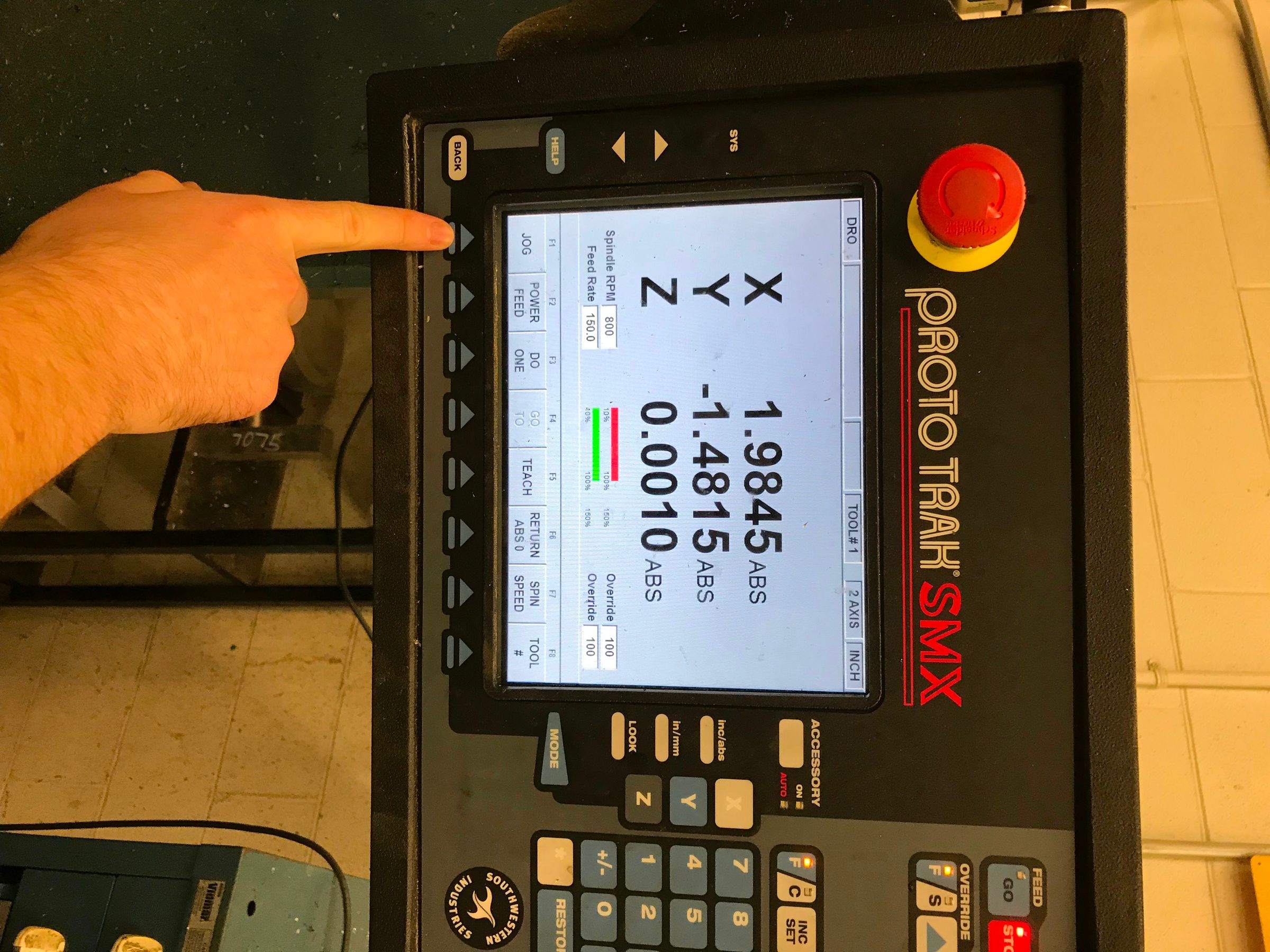 Zeroing a Prototrak Controlled Manual Mill : 6 Steps (with Pictures ...