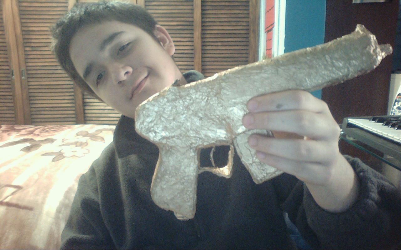How to Make a Simple Cardboard Gun : 8 Steps - Instructables