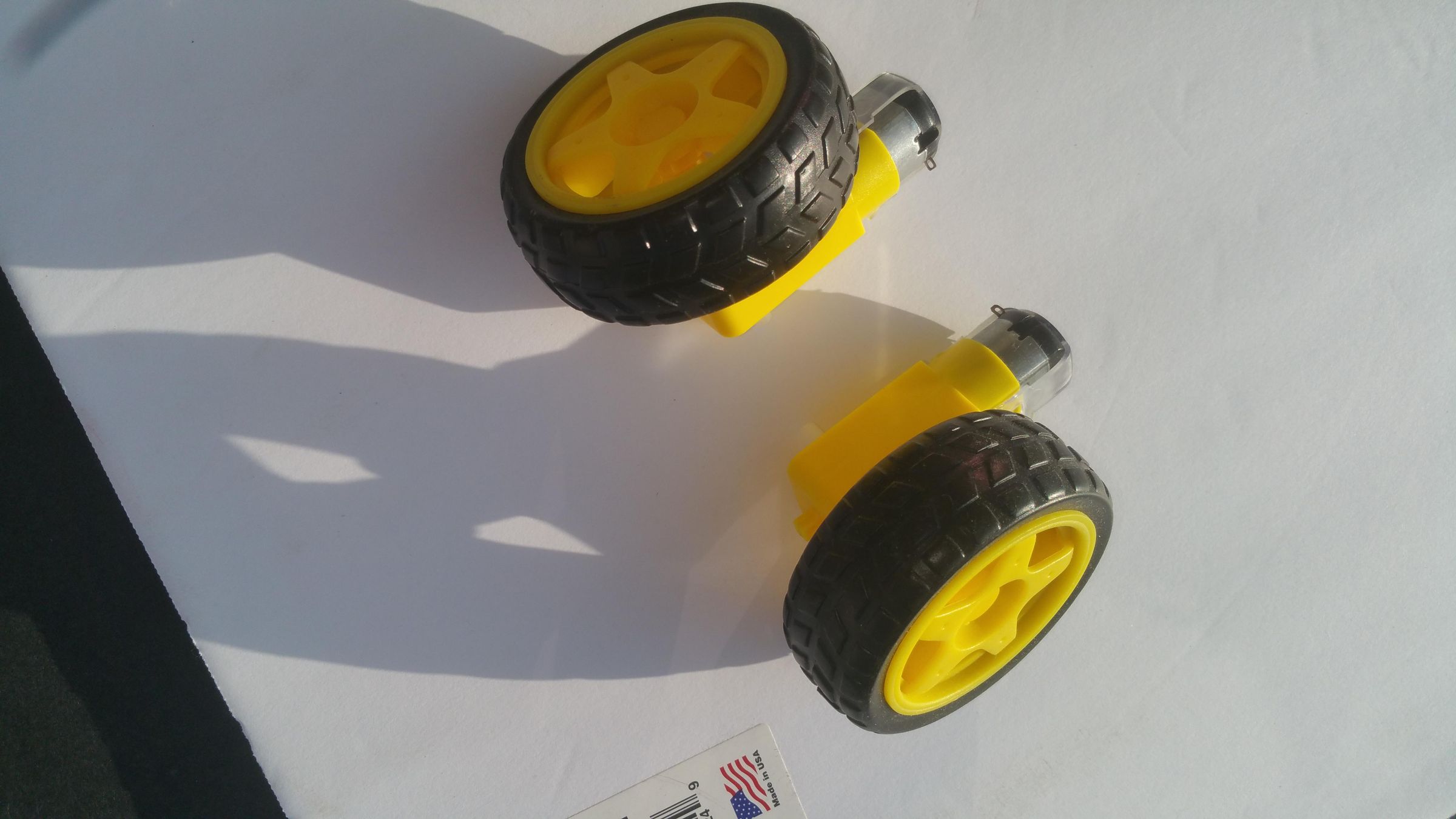 Dollar Store Robotics (Building Robots Cheaply) : 5 Steps - Instructables