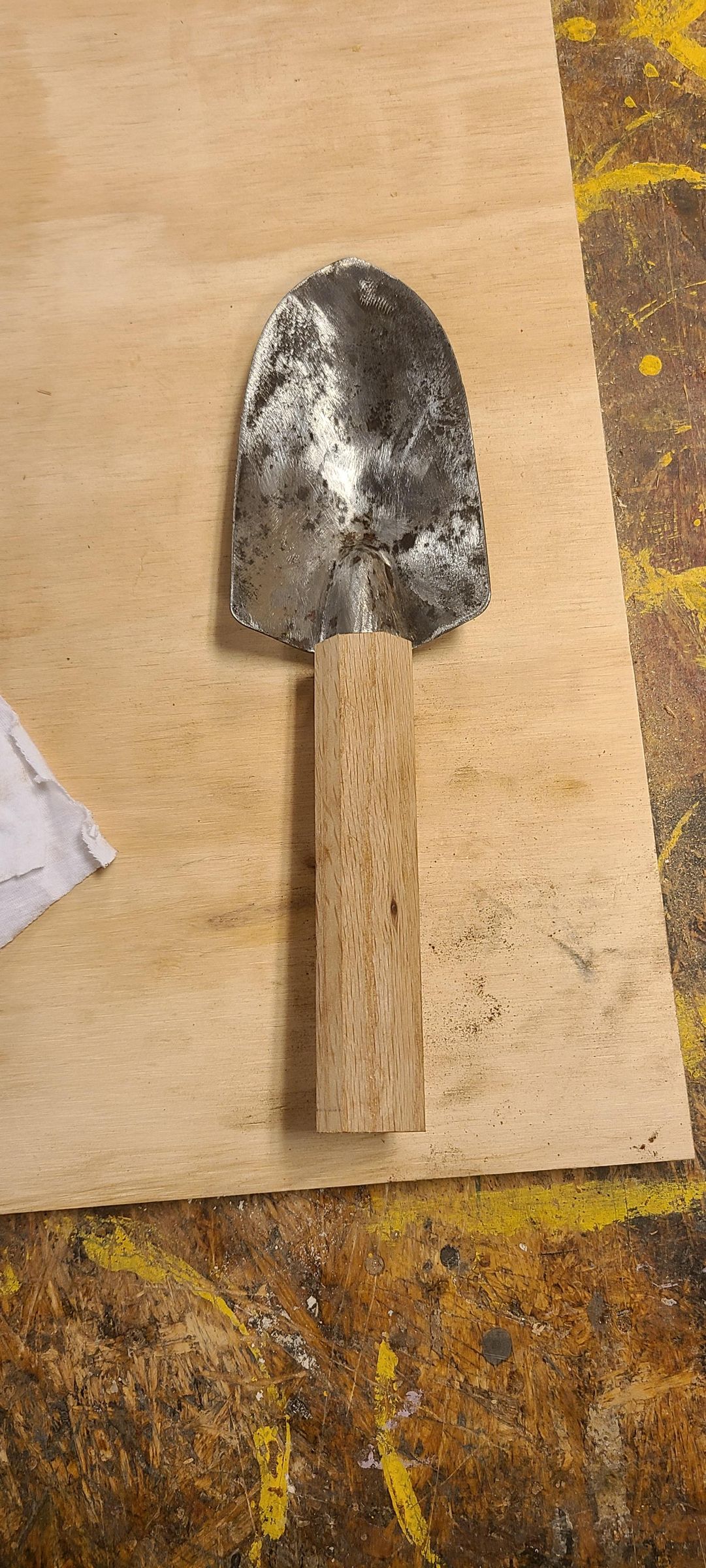 Taking a Old Broken Garden Trowel and Making It (better)than New. : 4 Steps (with Pictures ...