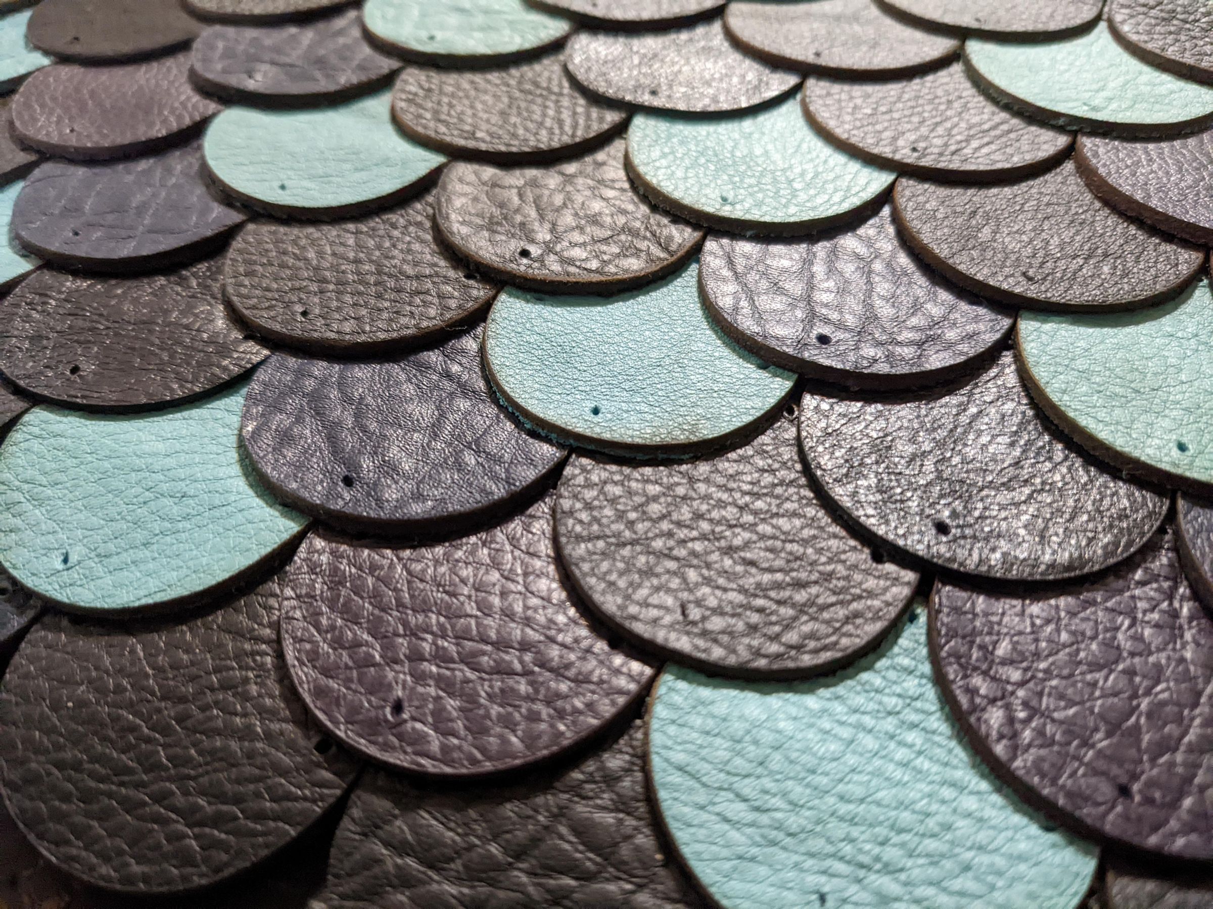 Scrap Leather Scales : 6 Steps (with Pictures) - Instructables