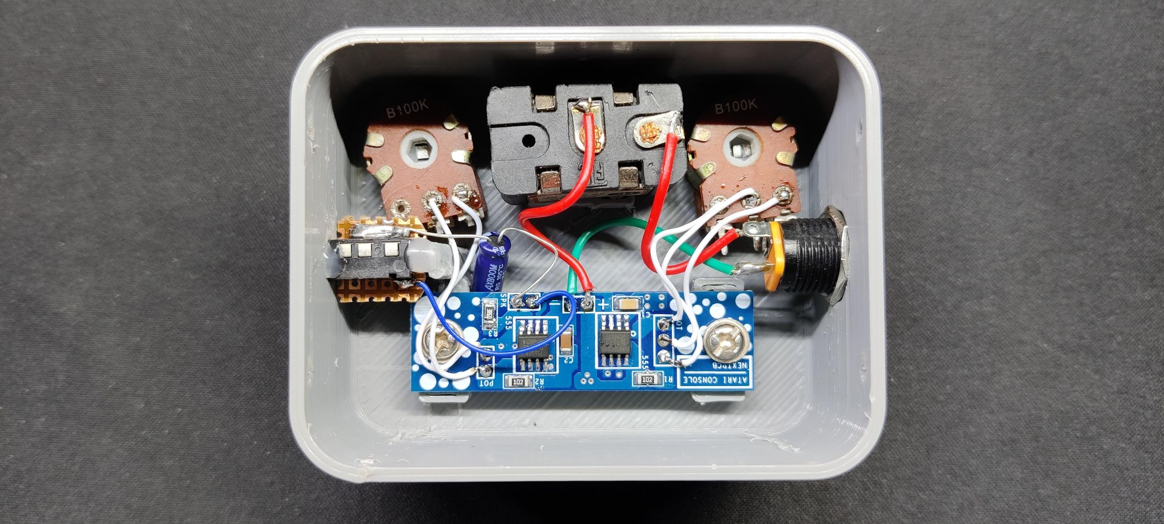 Atari Synth Box : 8 Steps (with Pictures) - Instructables