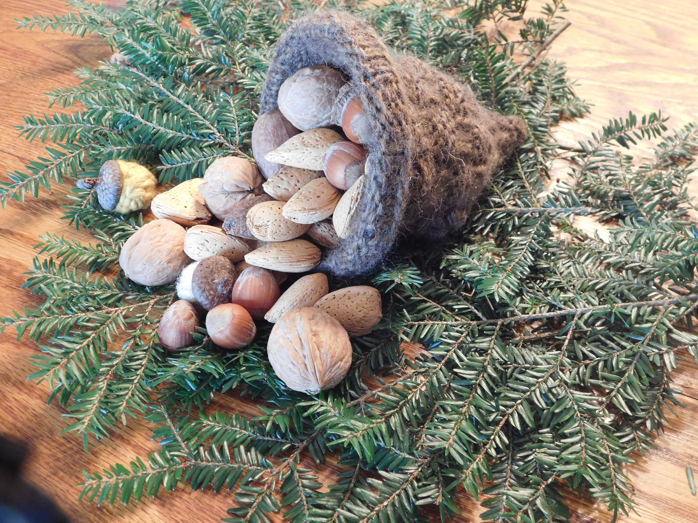 Knit a Cornucopia! : 11 Steps (with Pictures) - Instructables