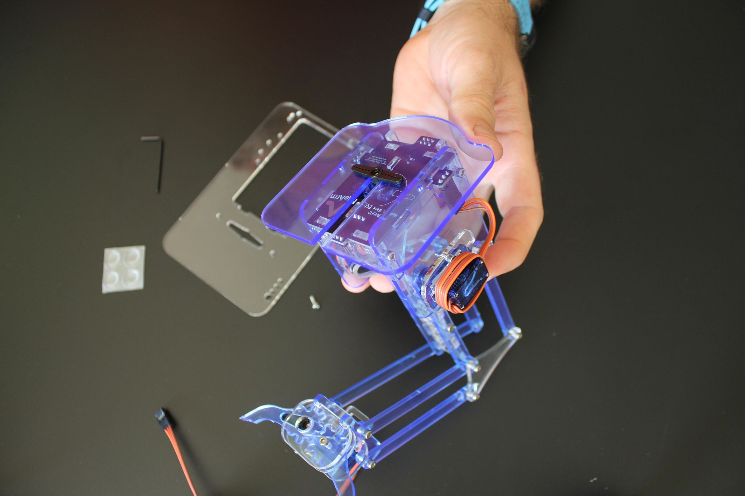 Pocket Sized Robot Arm - MeArm V3.0 - Small, Hackable, Open Source : 18 ...