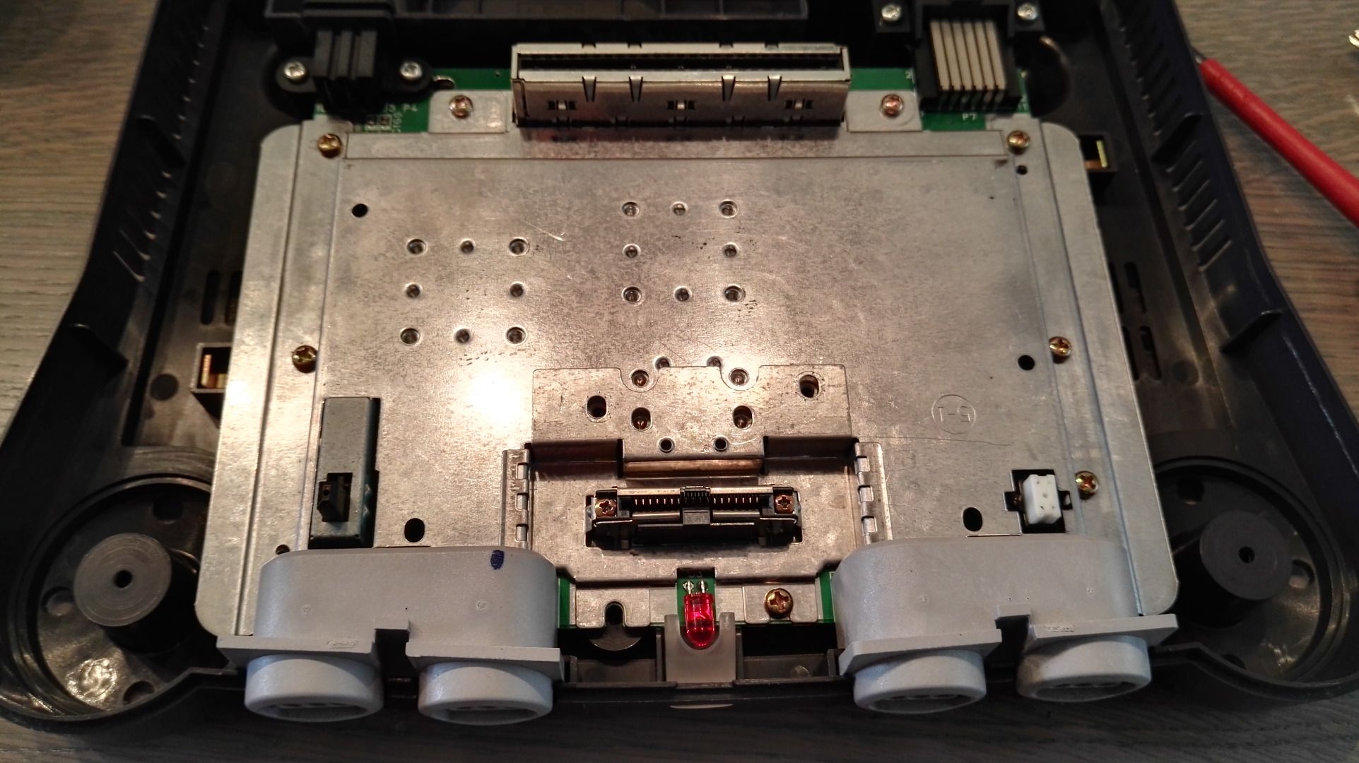 Cleaning and Restoring Your N64 : 15 Steps (with Pictures) - Instructables