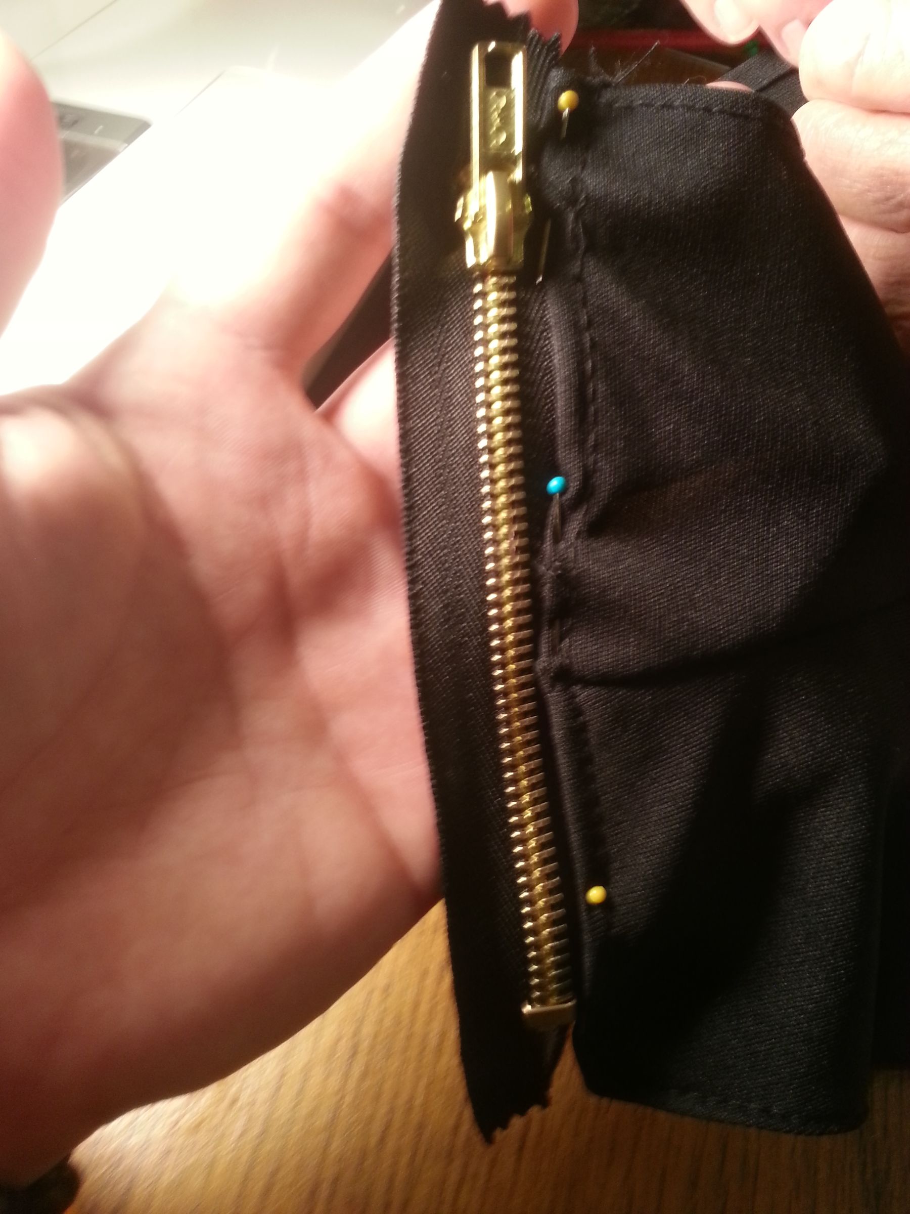 Zipper Seam Dress for the Ladies : 12 Steps (with Pictures) - Instructables