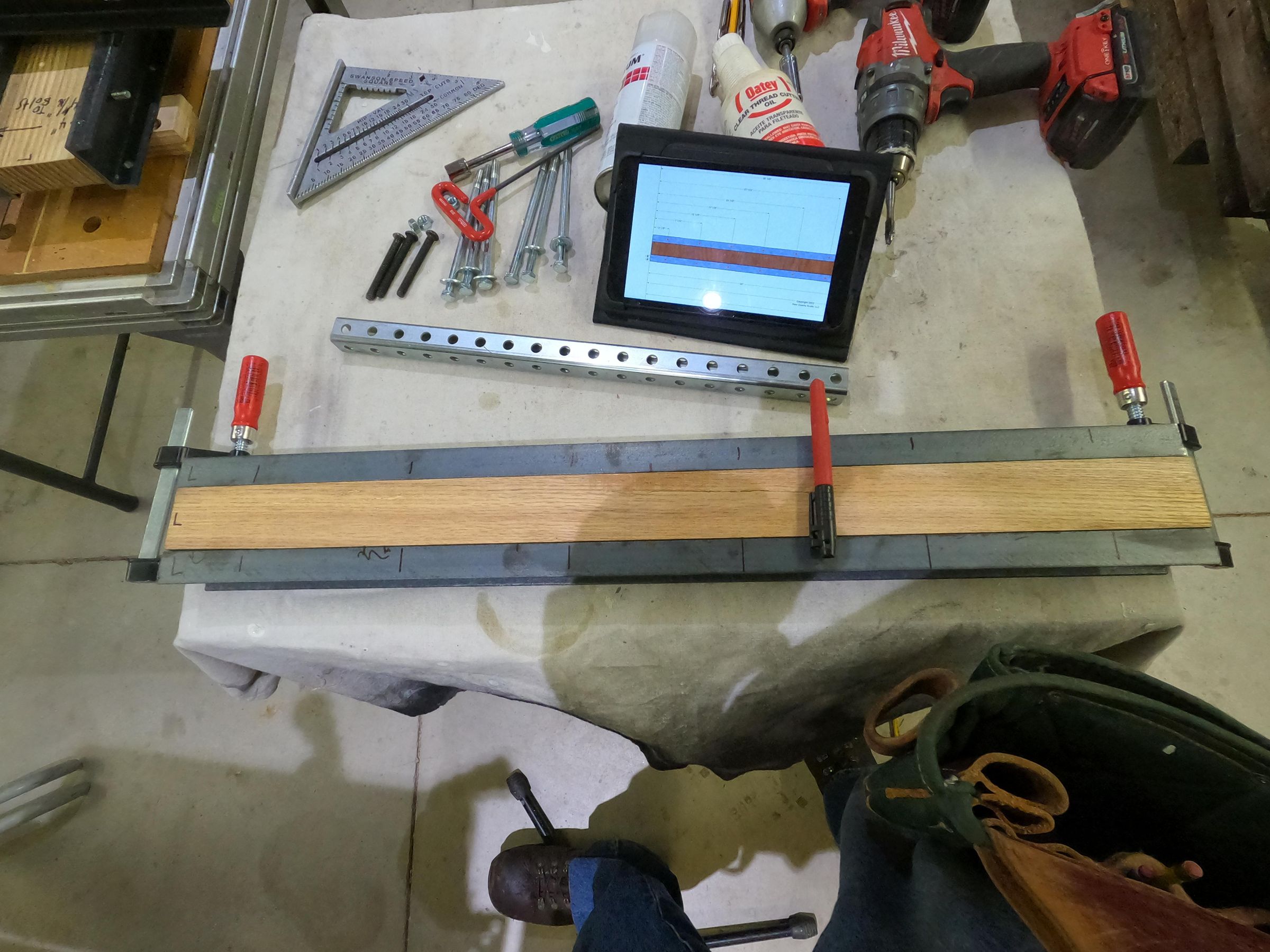 Multi-Clamp Glue-Up Jig for Fabricating DIY Wood Beams AKA a ...