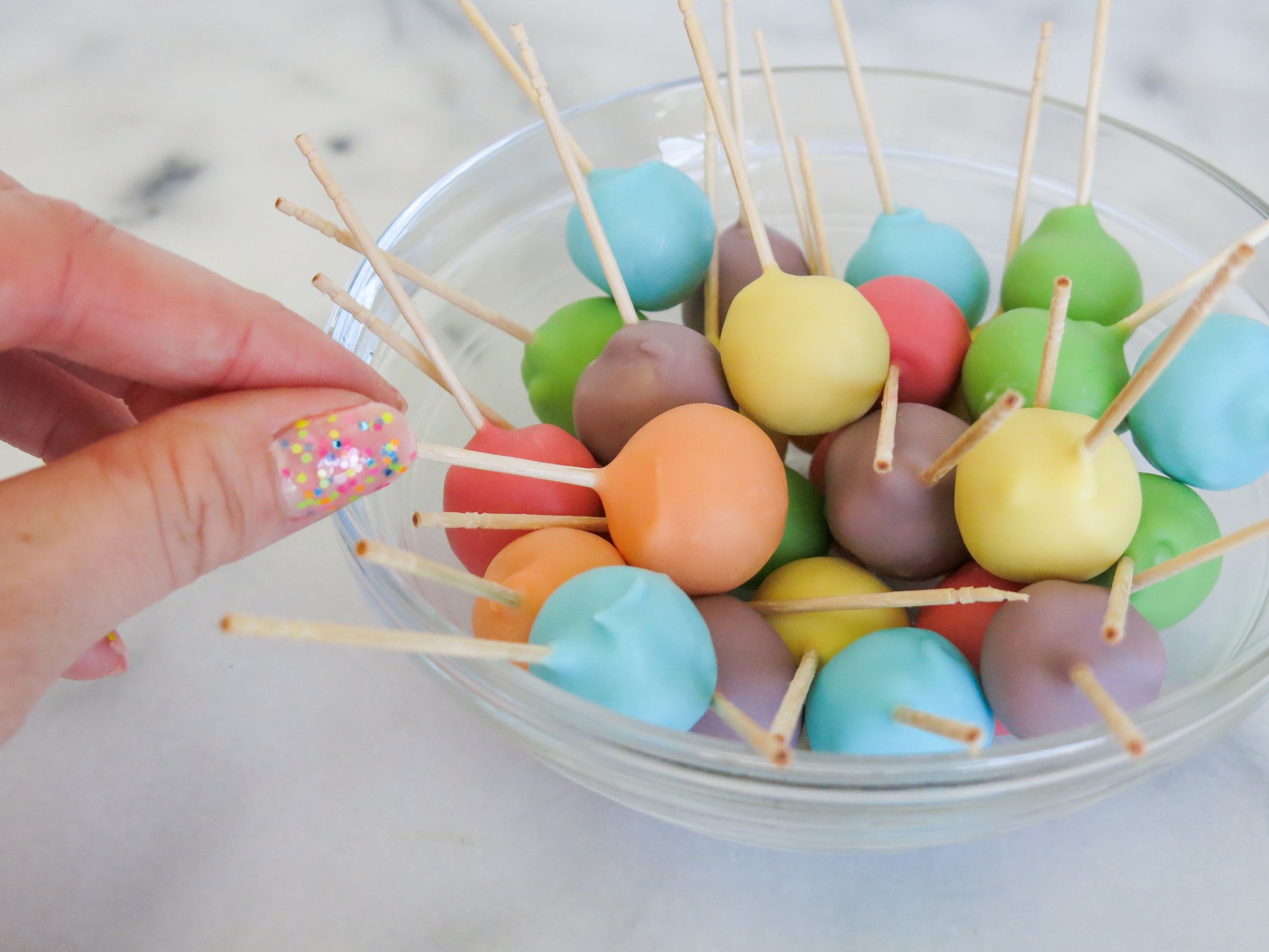 Mini Cake Pops : 5 Steps (with Pictures) - Instructables