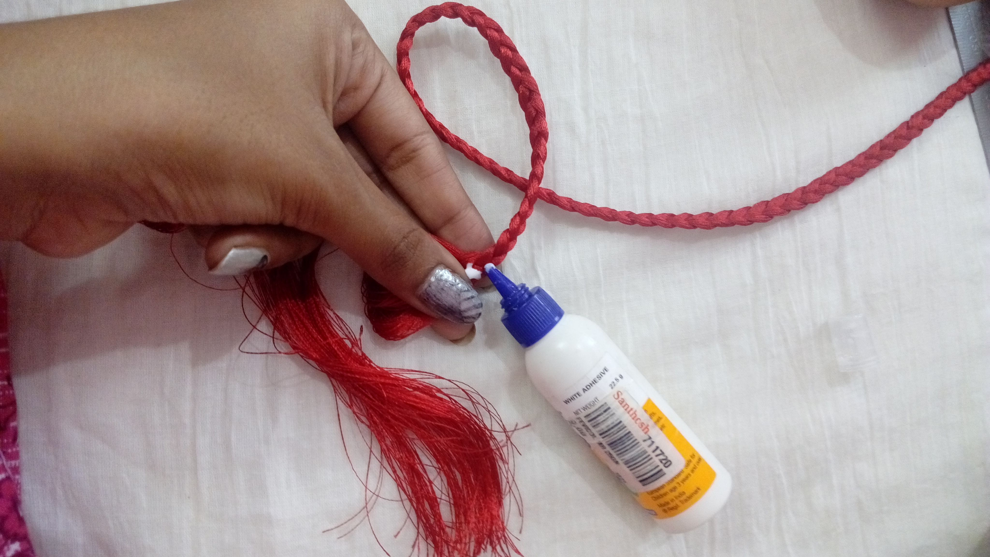 How to Make a Silk Thread Necklace : 5 Steps (with Pictures ...