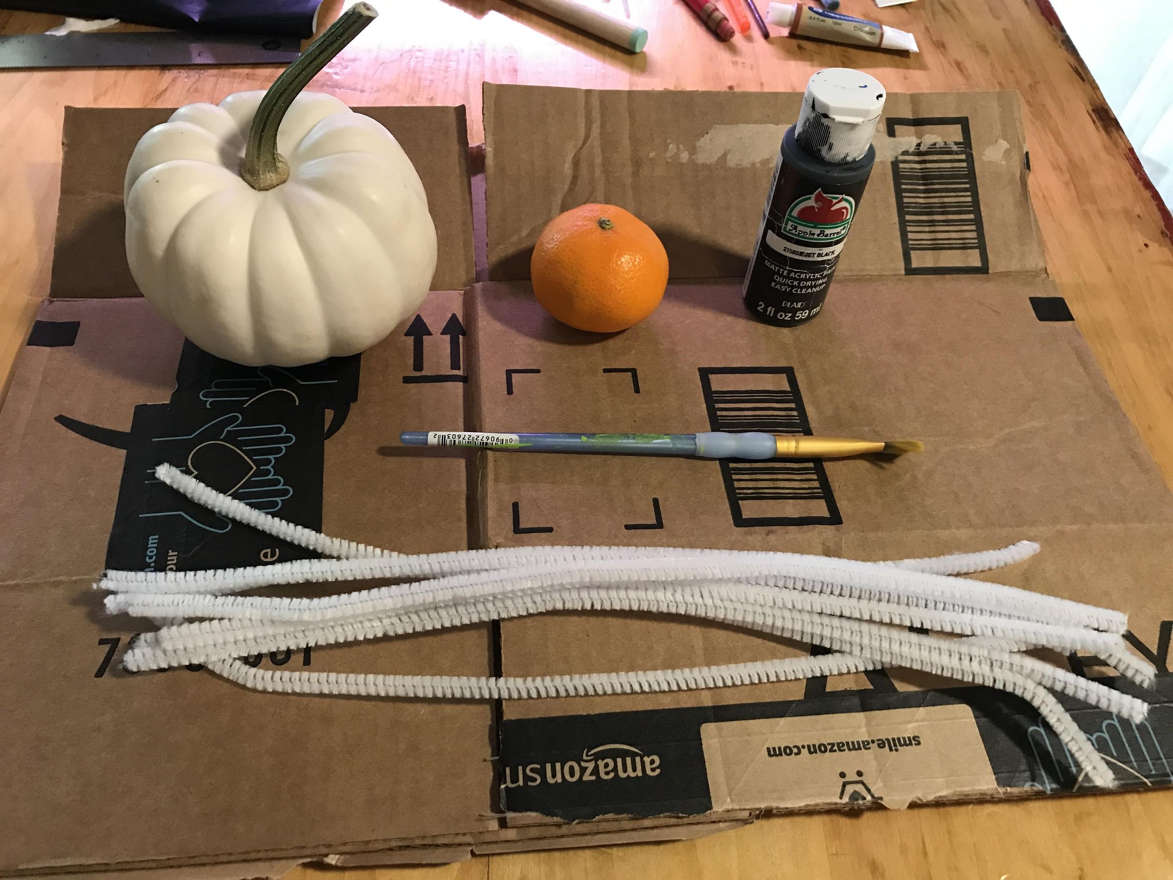 Pumpkin Spider : 3 Steps (with Pictures) - Instructables