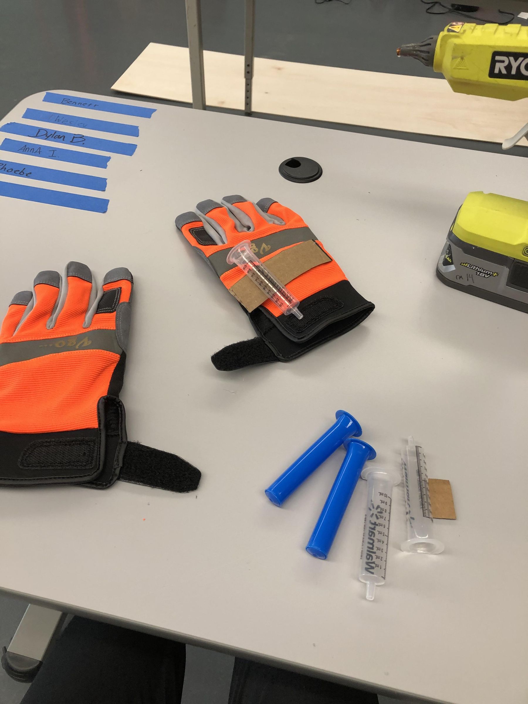Hydraulic Extendable Wolverine Claws : 4 Steps (with Pictures ...