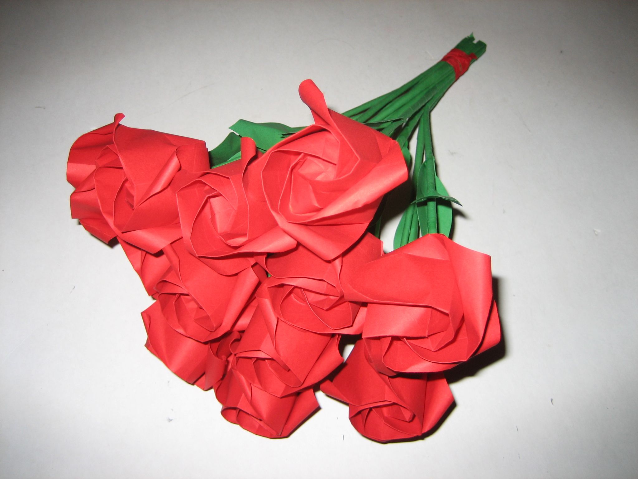 A Dozen Red Origami Roses : 6 Steps (with Pictures) - Instructables