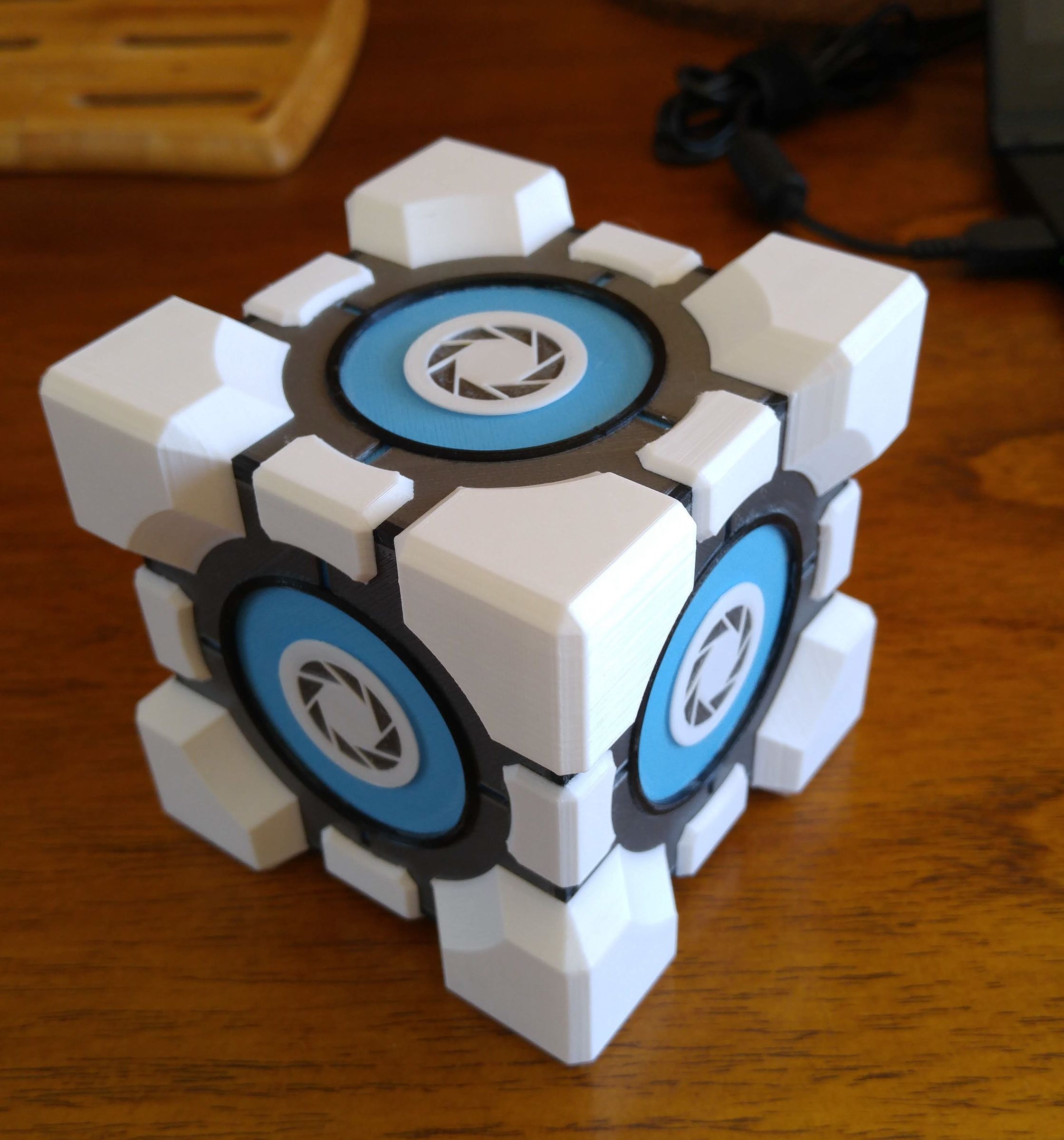Portal Cube : 7 Steps (with Pictures) - Instructables