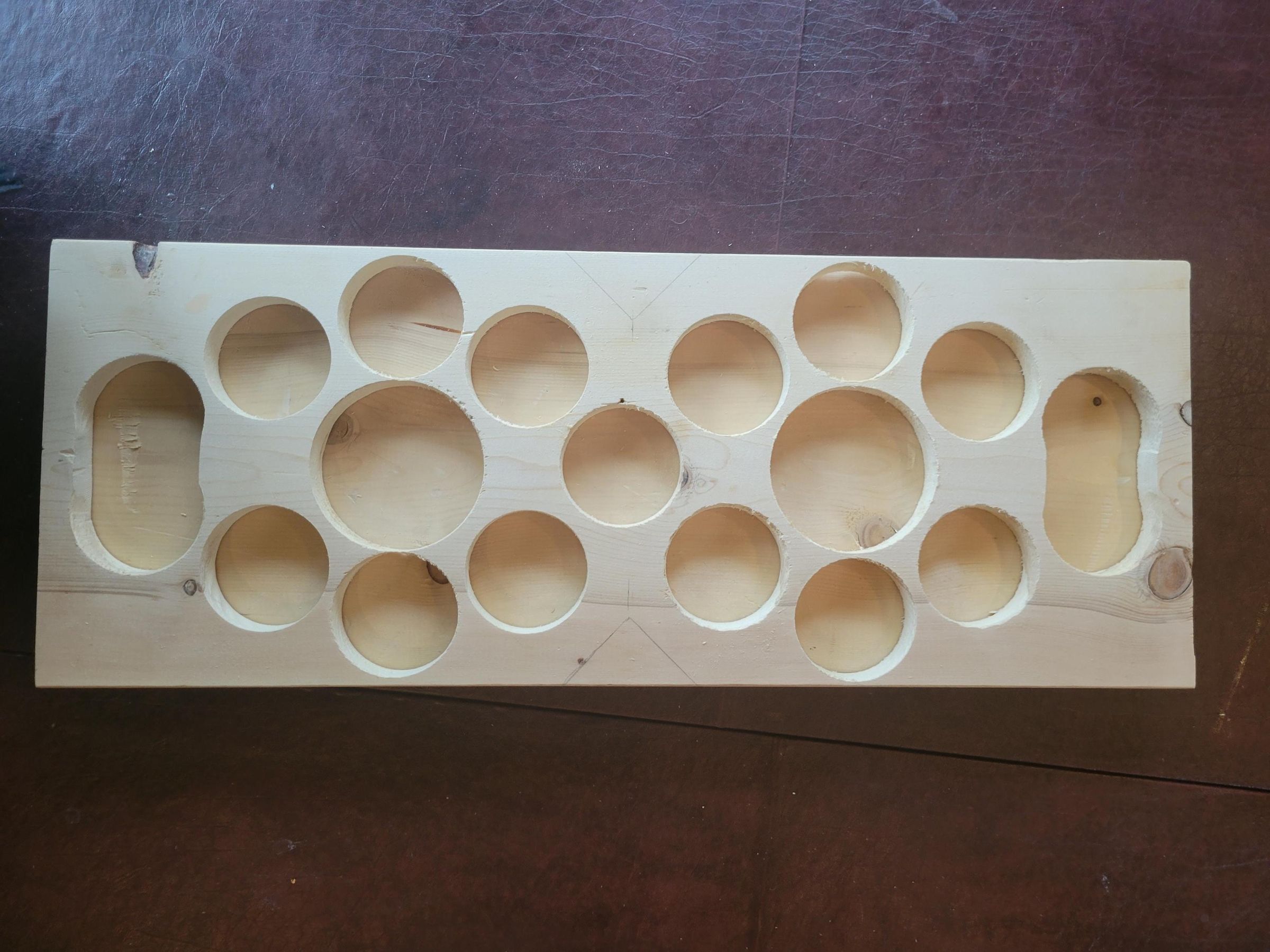 DIY Figure 8 Mancala : 6 Steps (with Pictures) - Instructables