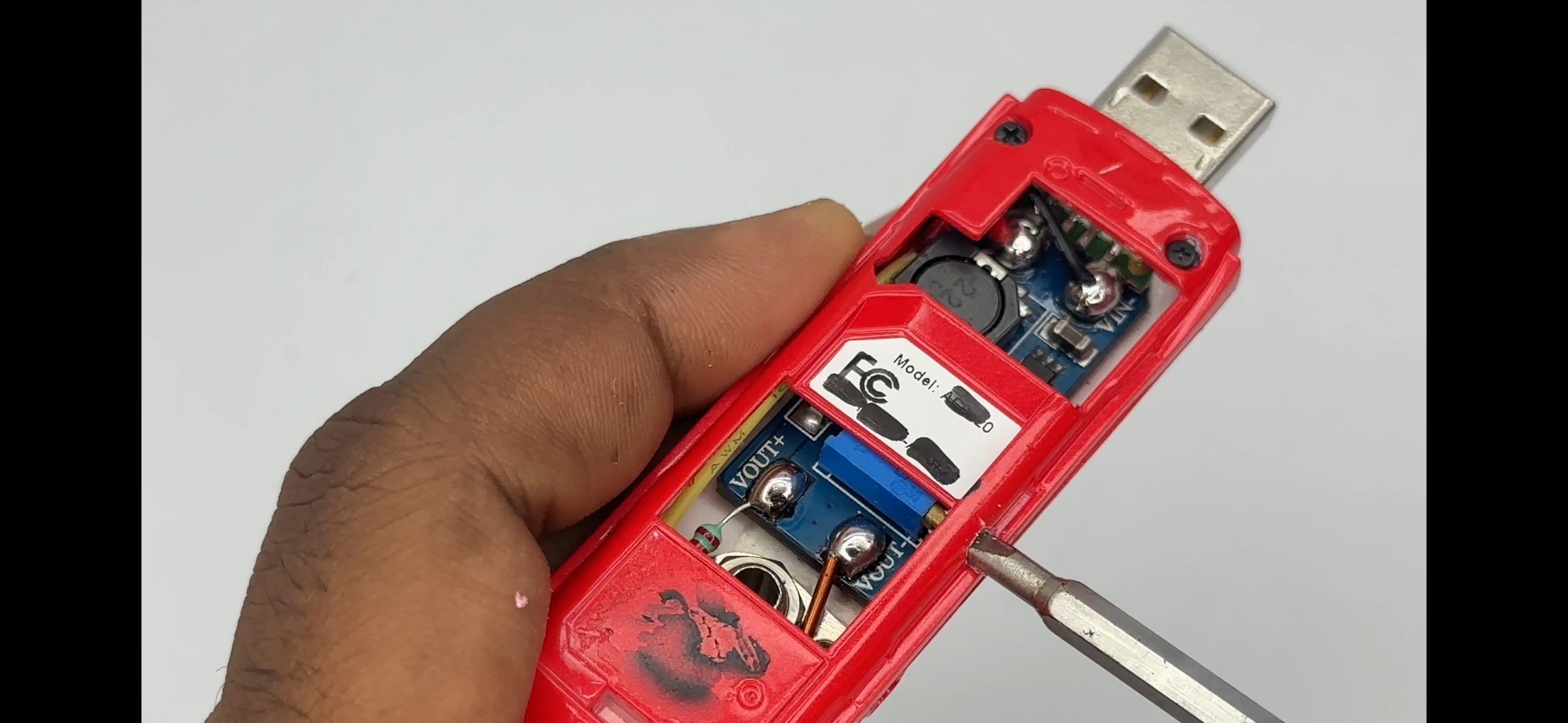DIY LED Voltage Tester – Test Any DC Voltage With LEDs! : 11 Steps ...