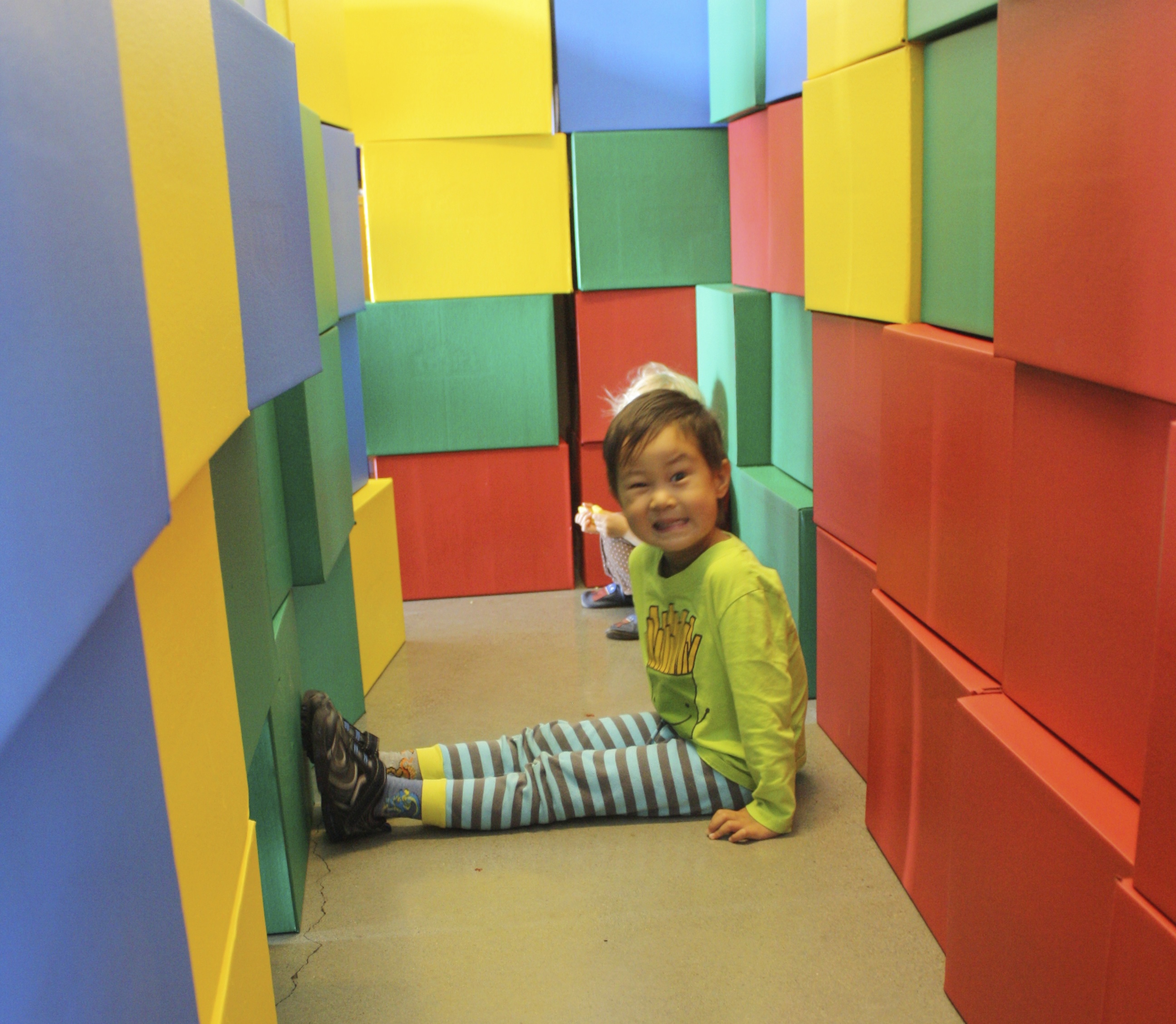 Giant Cardboard LEGO Blocks : 8 Steps (with Pictures) - Instructables