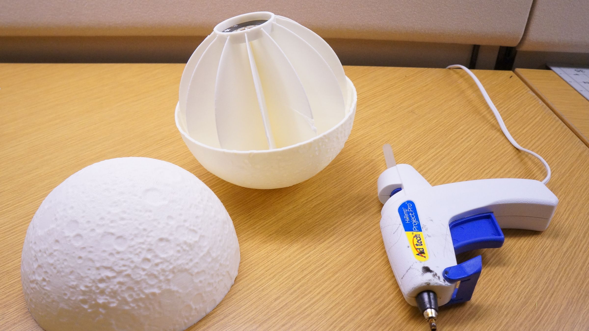 Moon Phase Lamp : 5 Steps (with Pictures) - Instructables