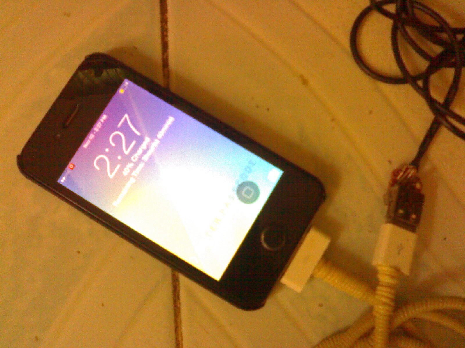 Reuse That Old Mobile Charger : 9 Steps - Instructables