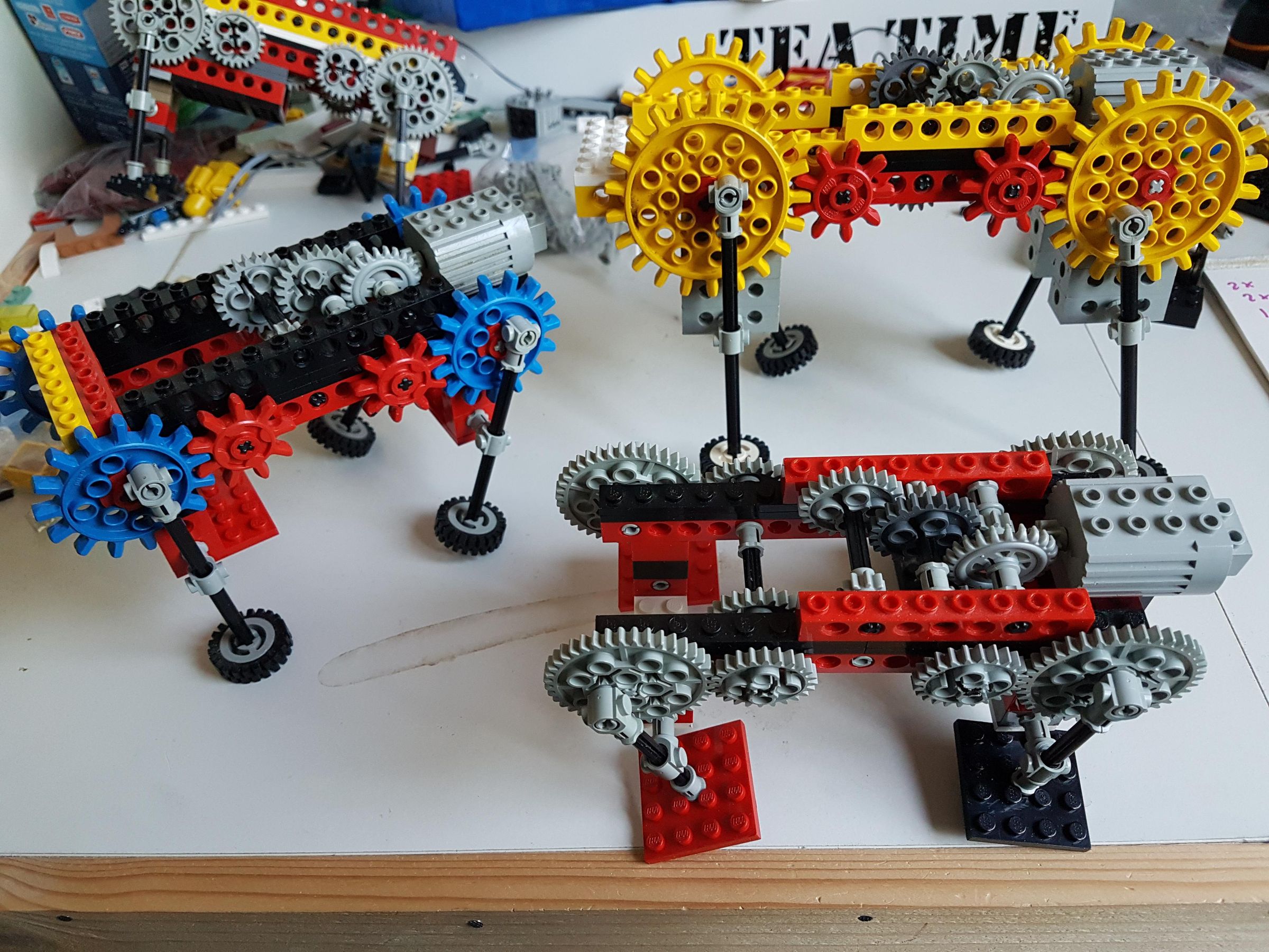 Simple Lego Two-legged Walker : 6 Steps - Instructables
