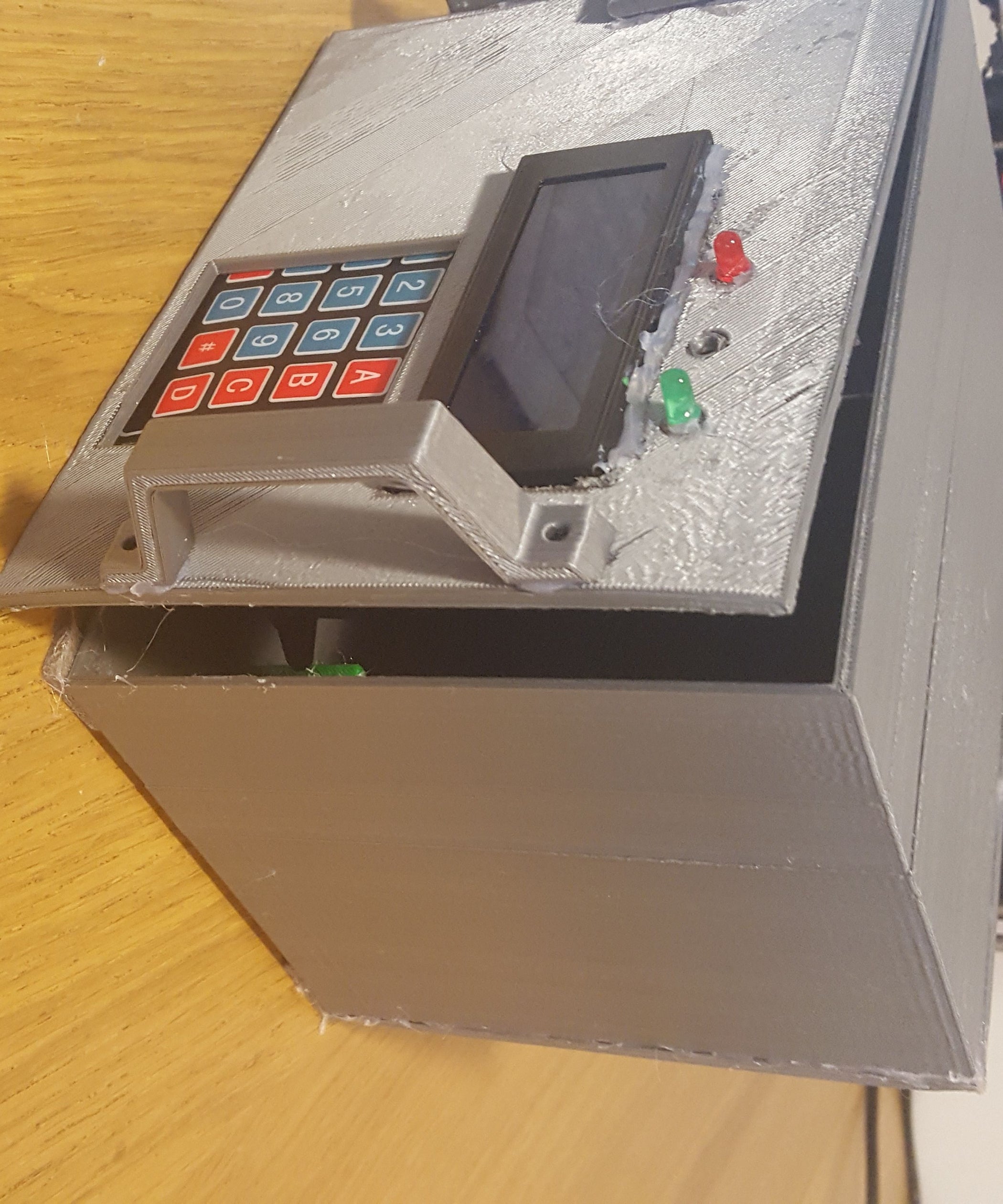 Safe : 3 Steps - Instructables