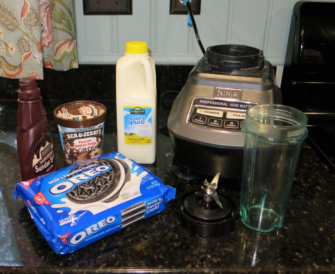 Ultimate Oreo Ice Cream Shake : 3 Steps - Instructables