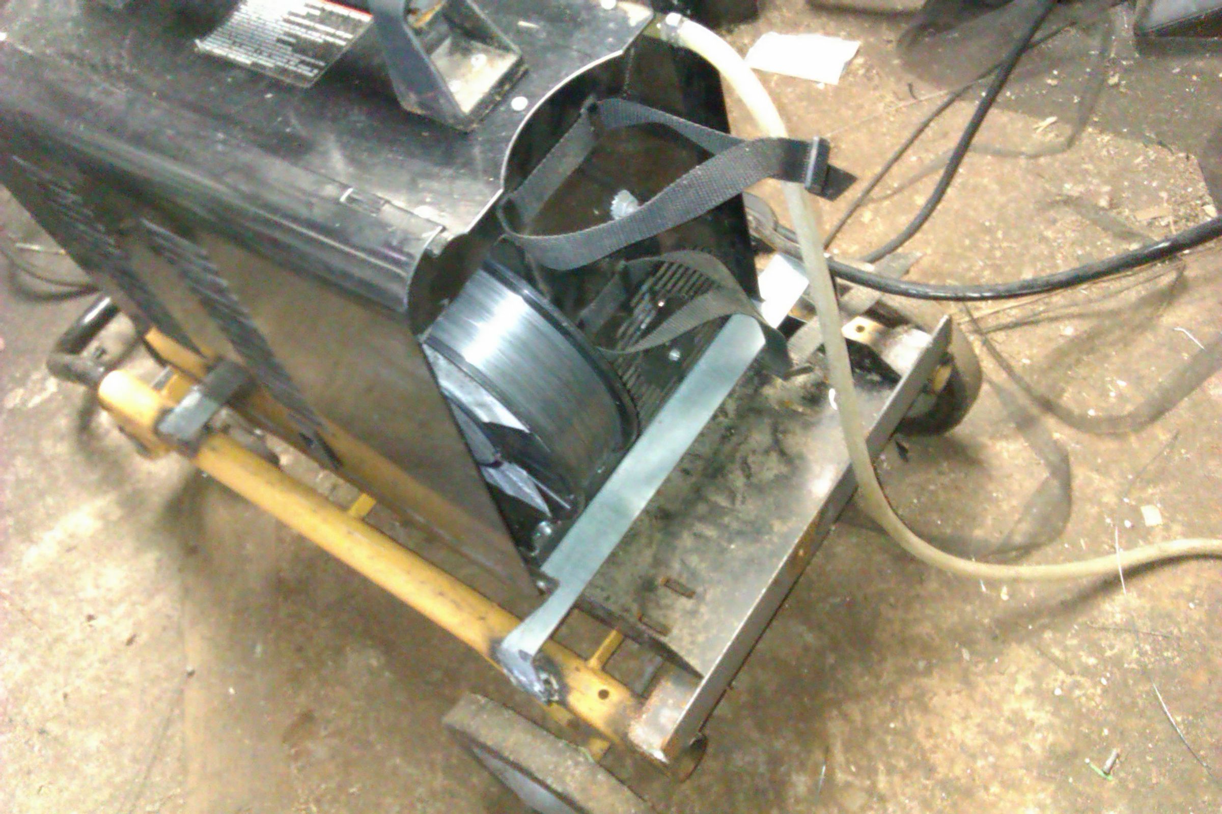 10lb Spool Adapter for a MIG Welder : 4 Steps (with Pictures ...
