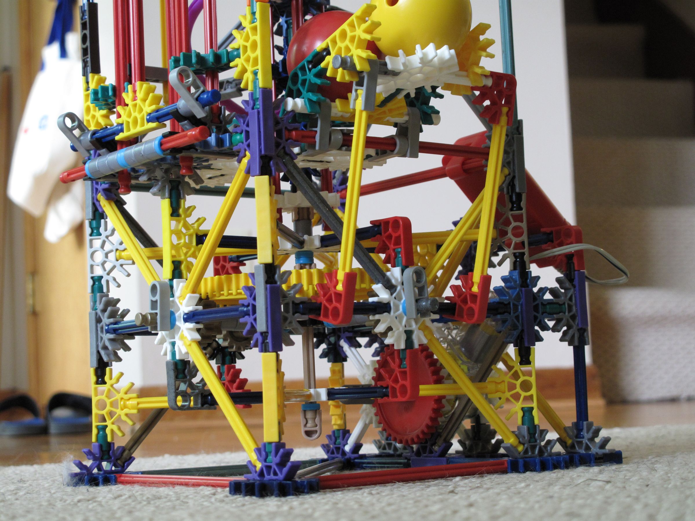 The Official Guide to Knex Ball Machine Lifts : 81 Steps - Instructables