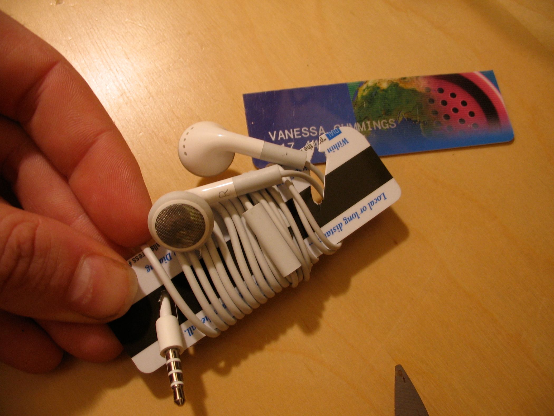 Earbud Cord Wrapper in 5 Minutes or Less! : 4 Steps - Instructables
