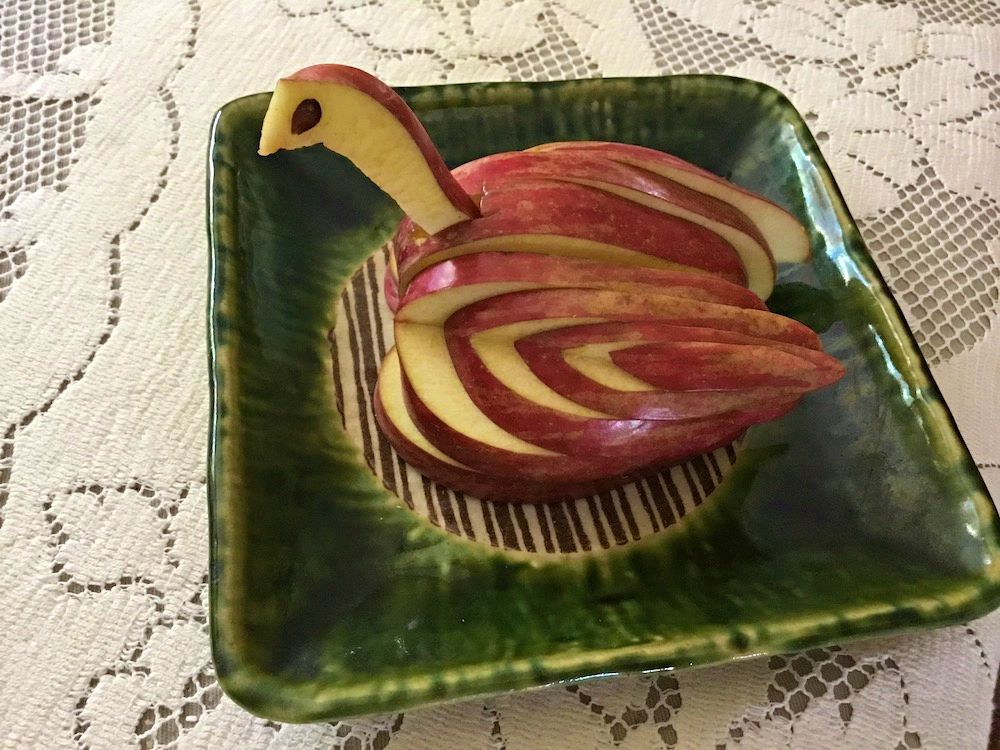 Edible Apple Swan : 9 Steps (with Pictures) - Instructables