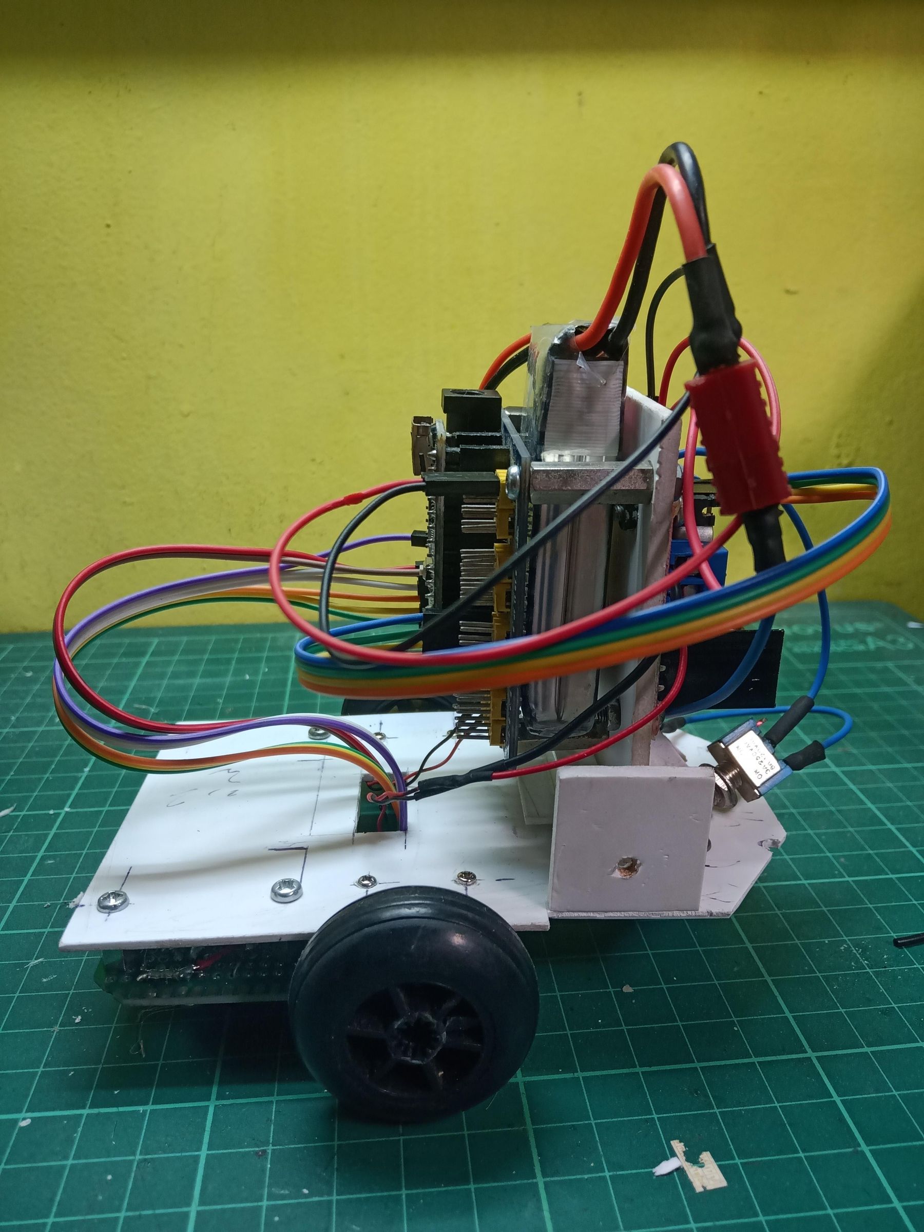 Arduino Line Follower Color Sorter : 5 Steps (with Pictures ...