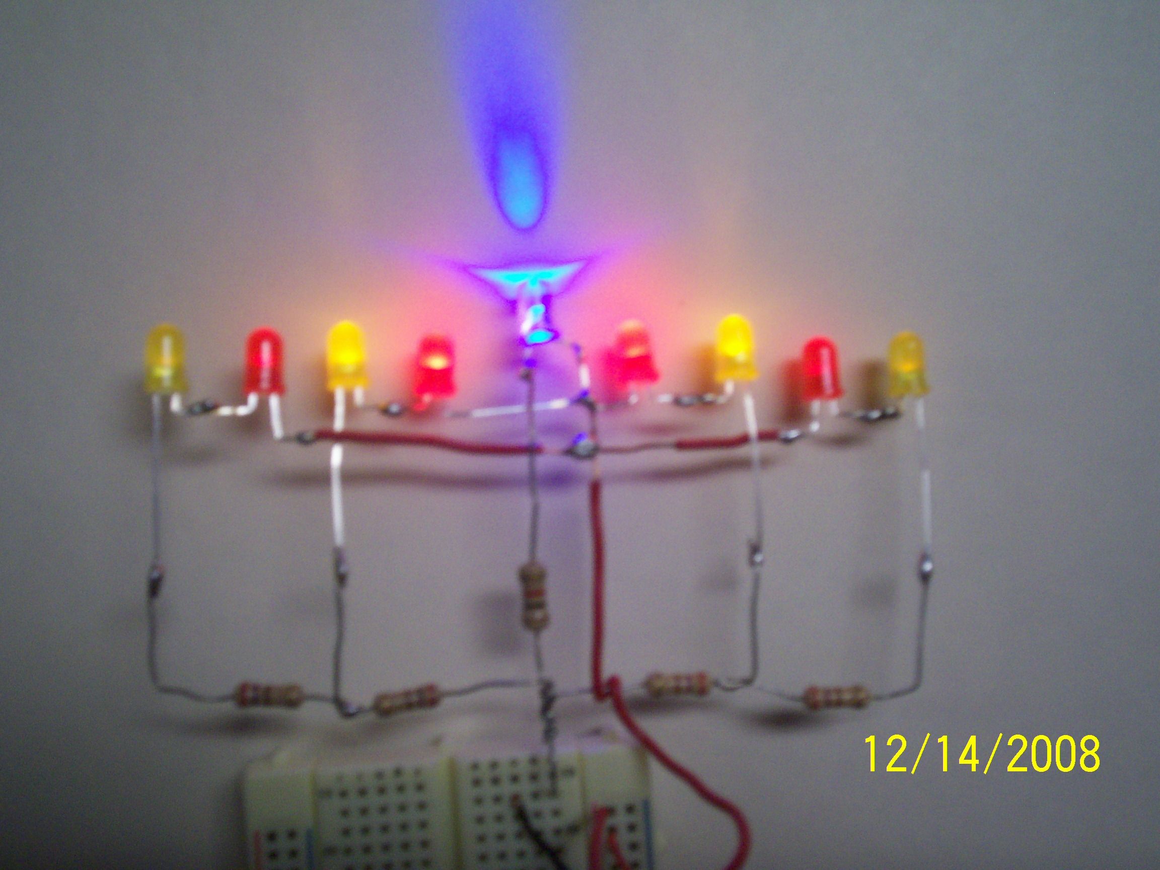 USB Menorah (AKA Chanukiyah) : 4 Steps - Instructables