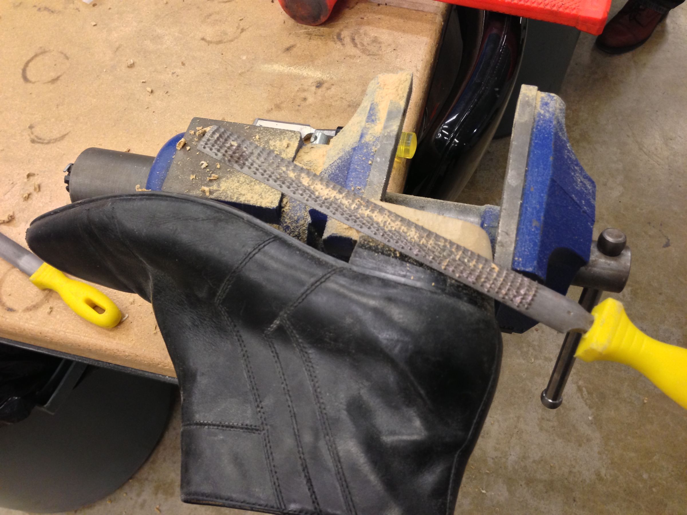 Reheeling Beatle Boots : 5 Steps (with Pictures) - Instructables