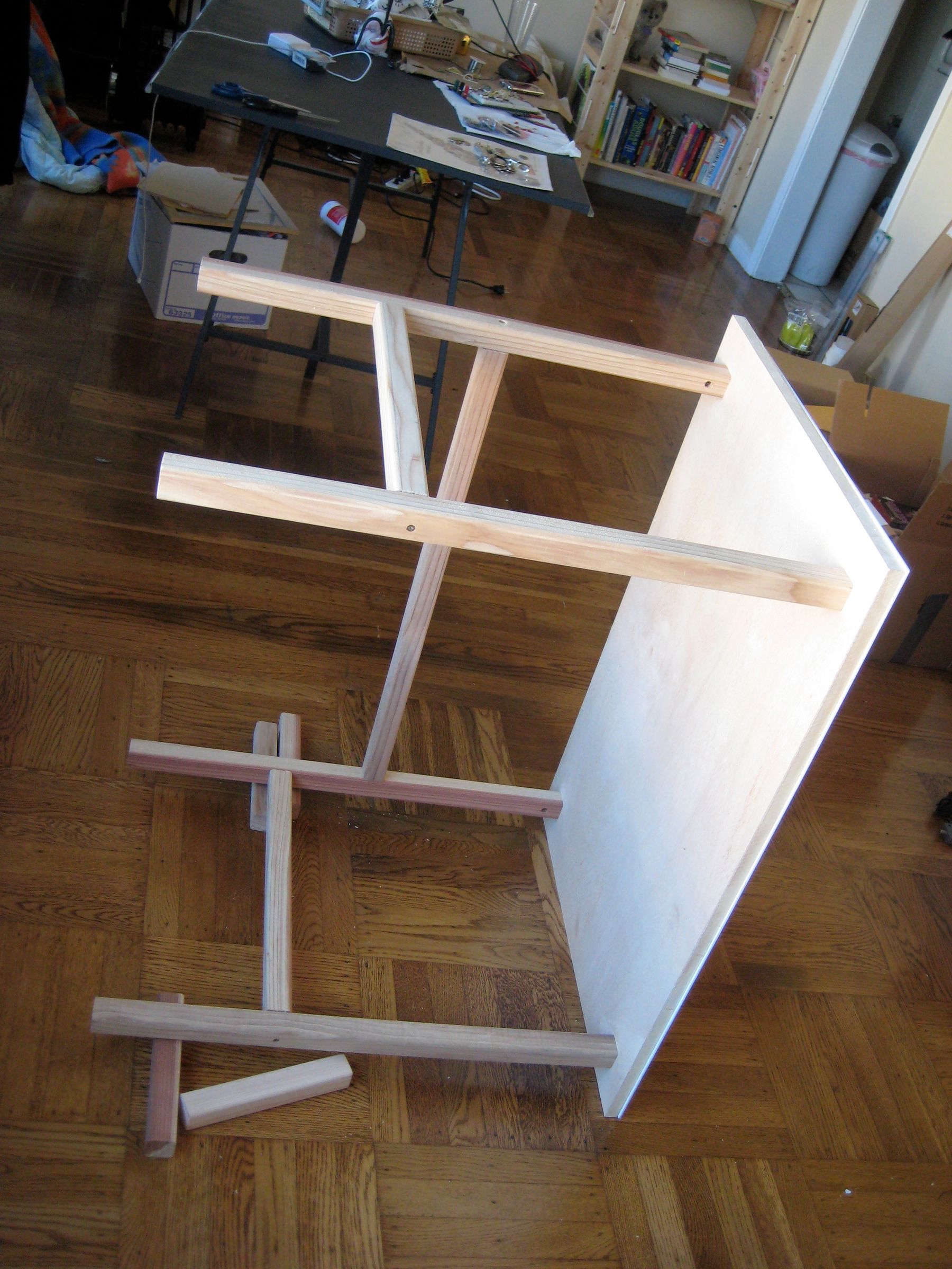 Basic Work Table : 9 Steps - Instructables