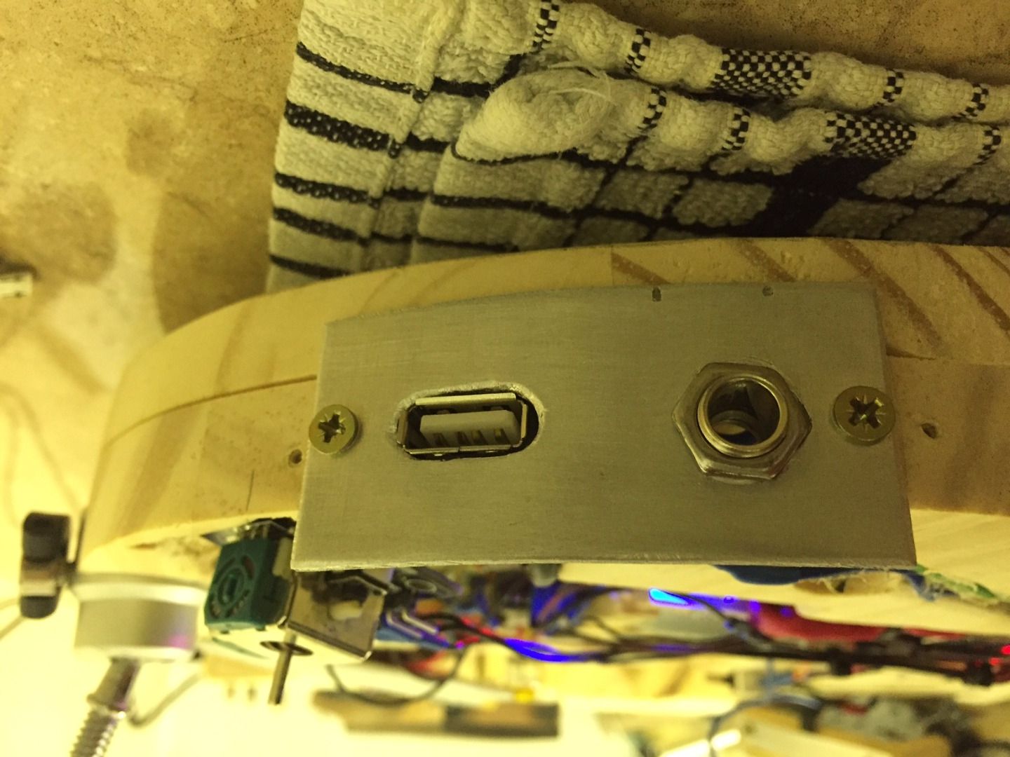 Custom Arduino Guitar : 5 Steps (with Pictures) - Instructables