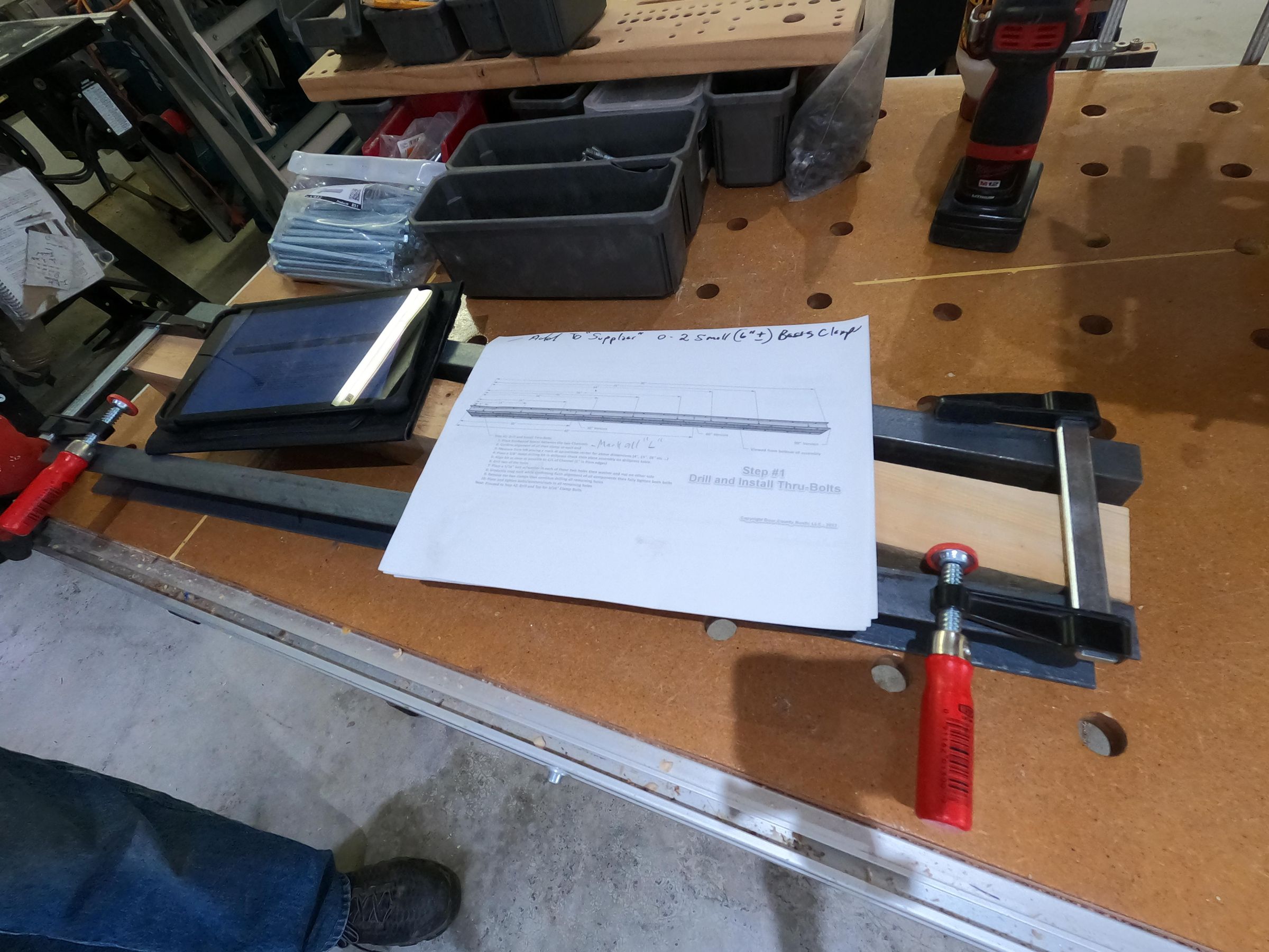 Multi-Clamp Glue-Up Jig for Fabricating DIY Wood Beams AKA a ...