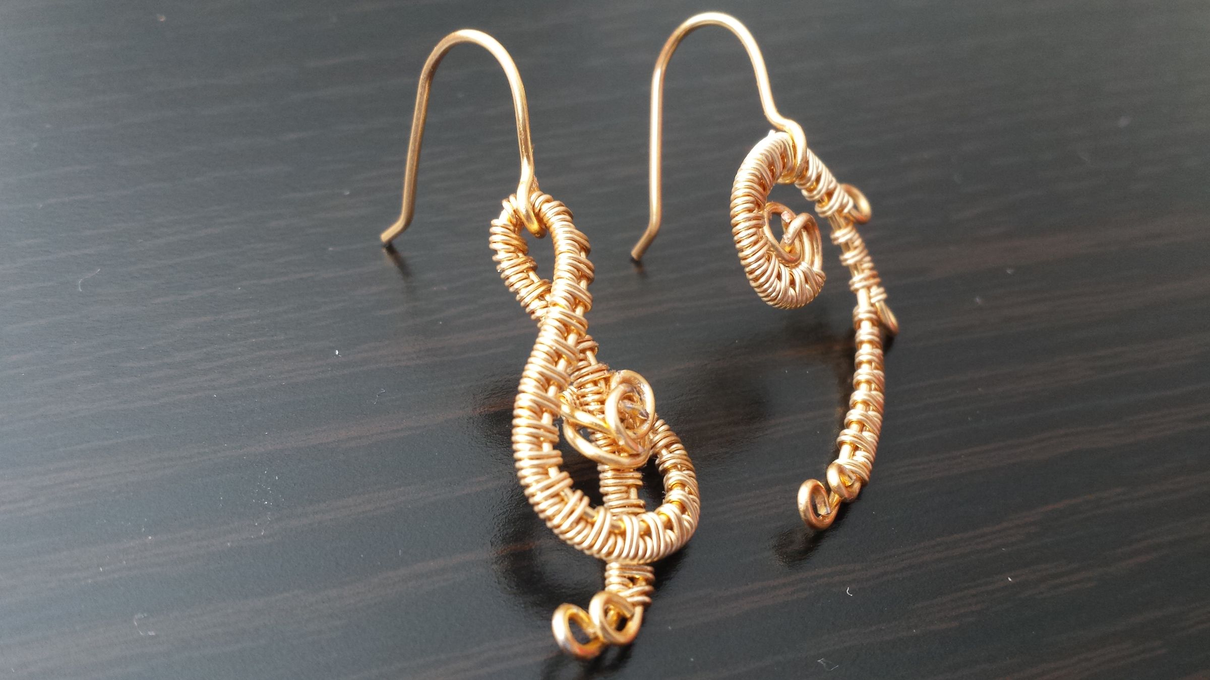 Wirework Music for the Ears : 10 Steps (with Pictures) - Instructables